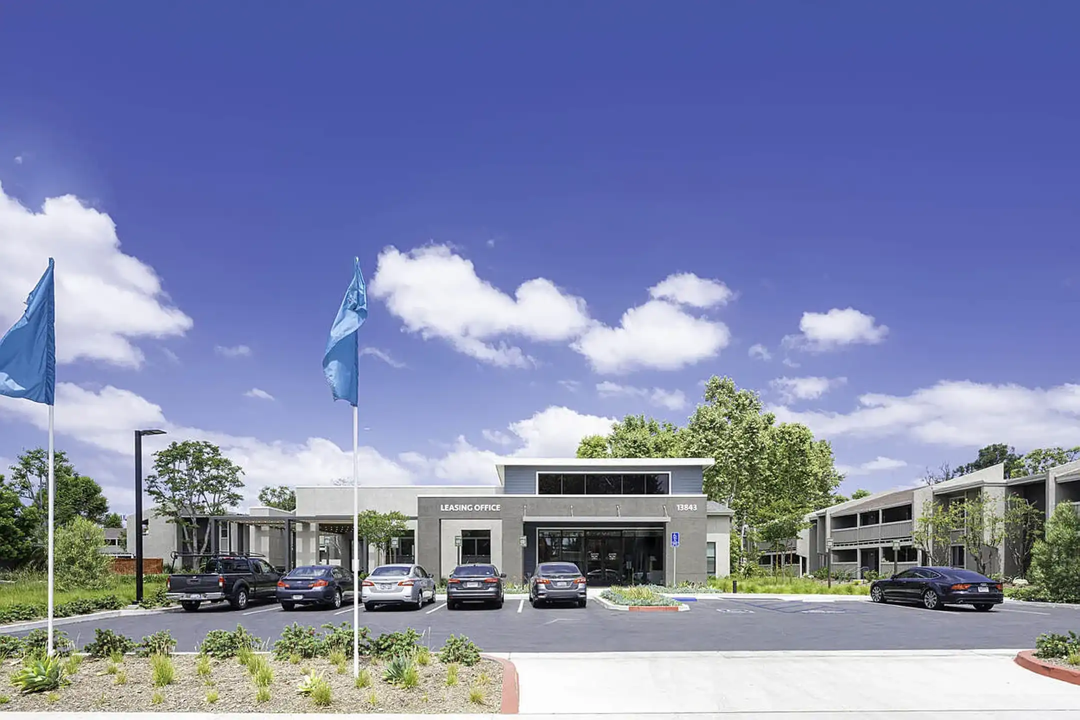 Axiom Tustin - Tustin, CA 92780 | ApartmentGuide.com