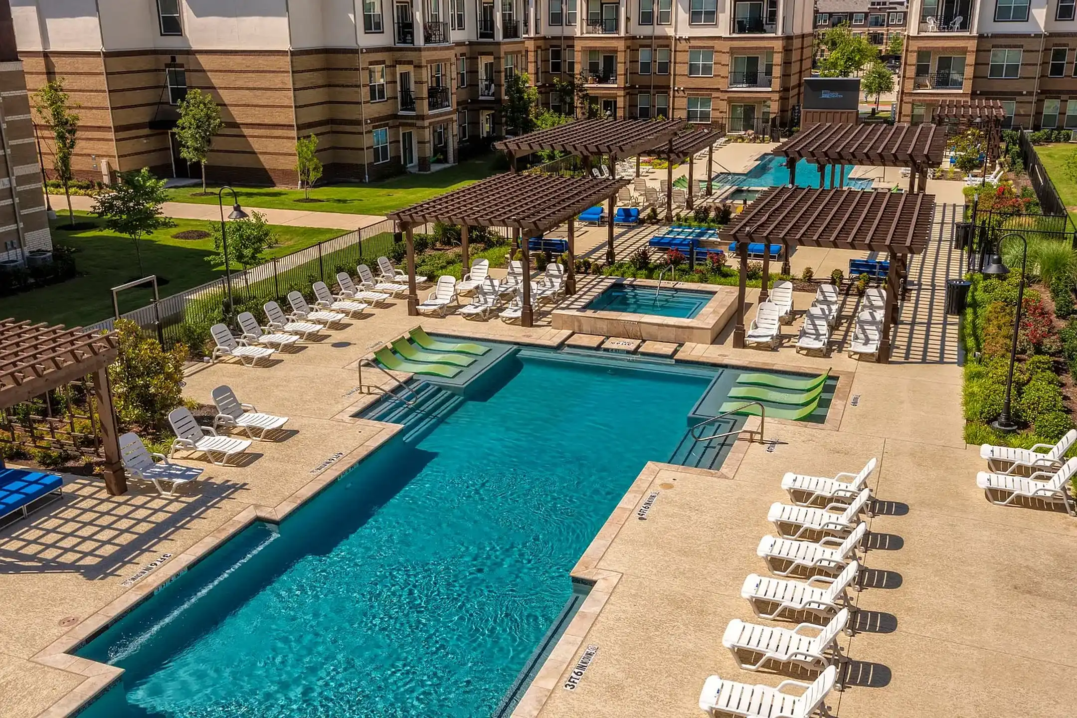 McKinney Square Apartments - McKinney, TX 75070 | ApartmentGuide.com