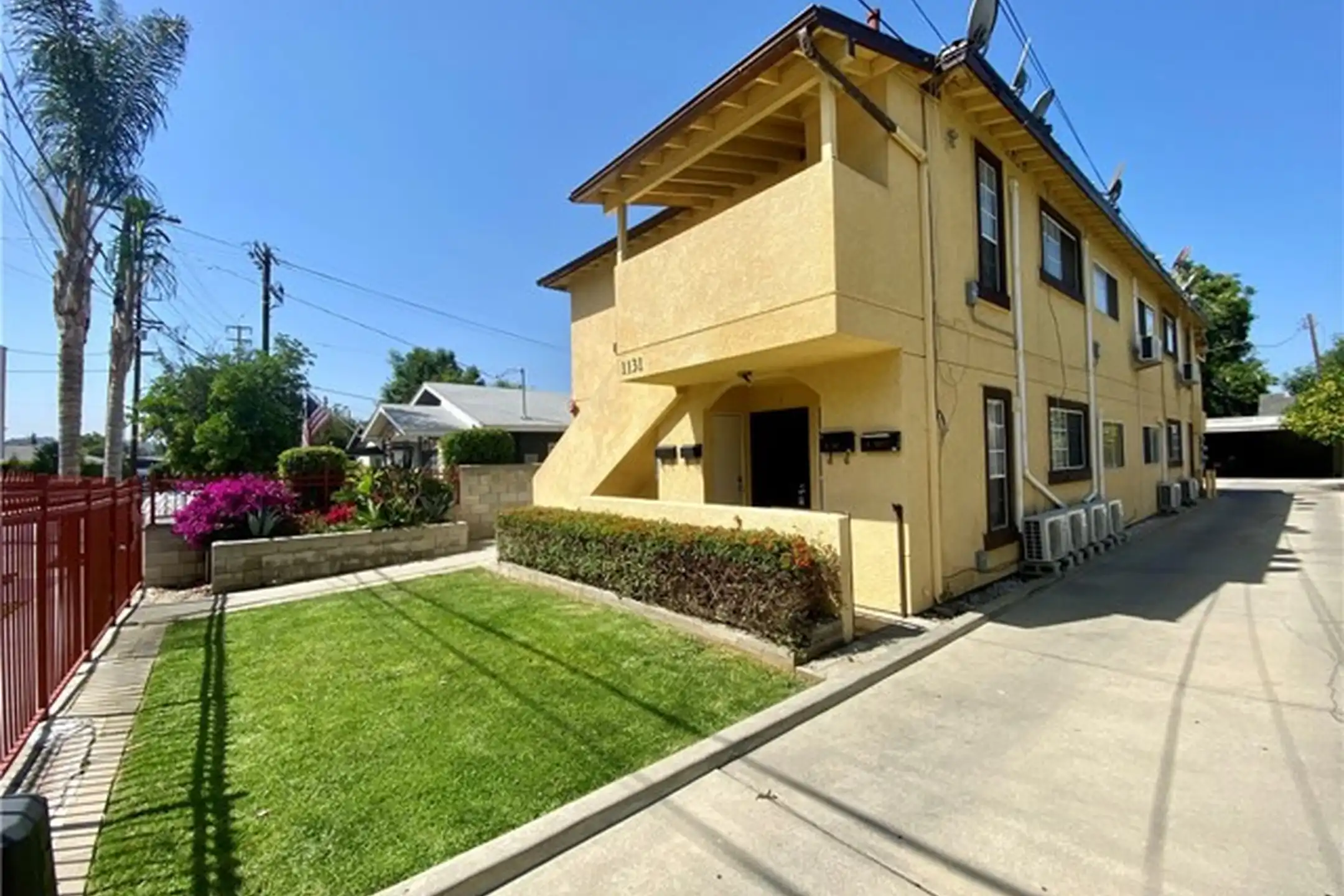 1131 N Ave 56 unit A - Los Angeles, CA 90042 | ApartmentGuide.com