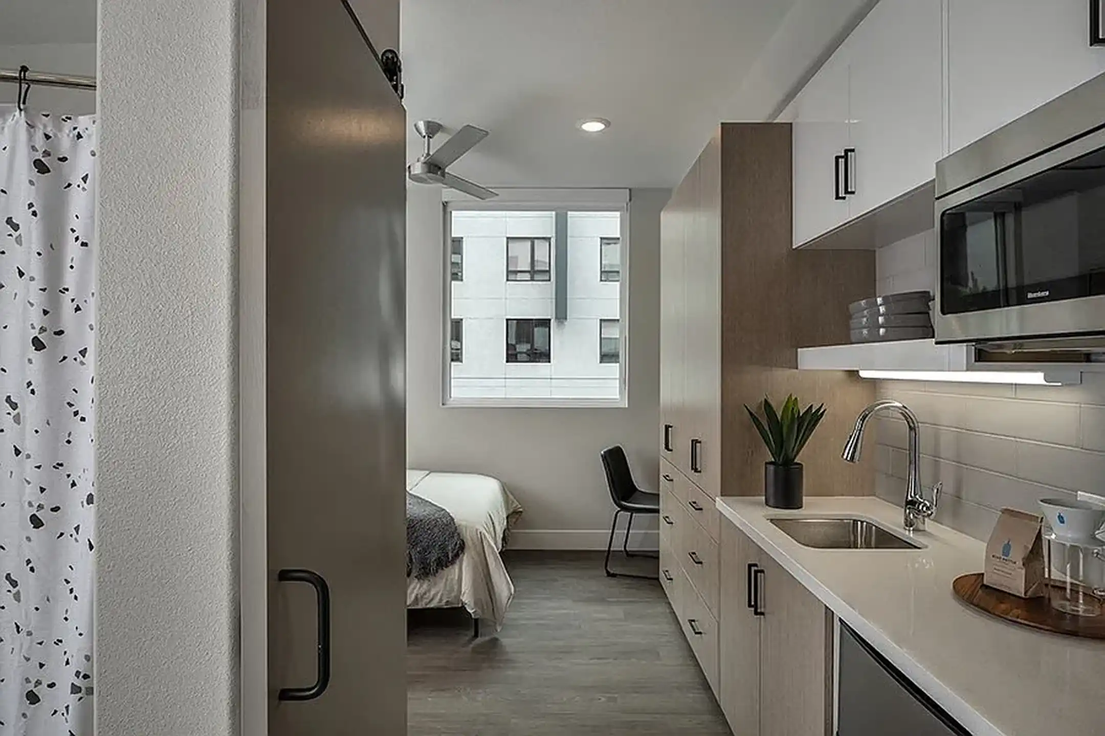Electric Lofts - Oakland, CA 94612 | ApartmentGuide.com
