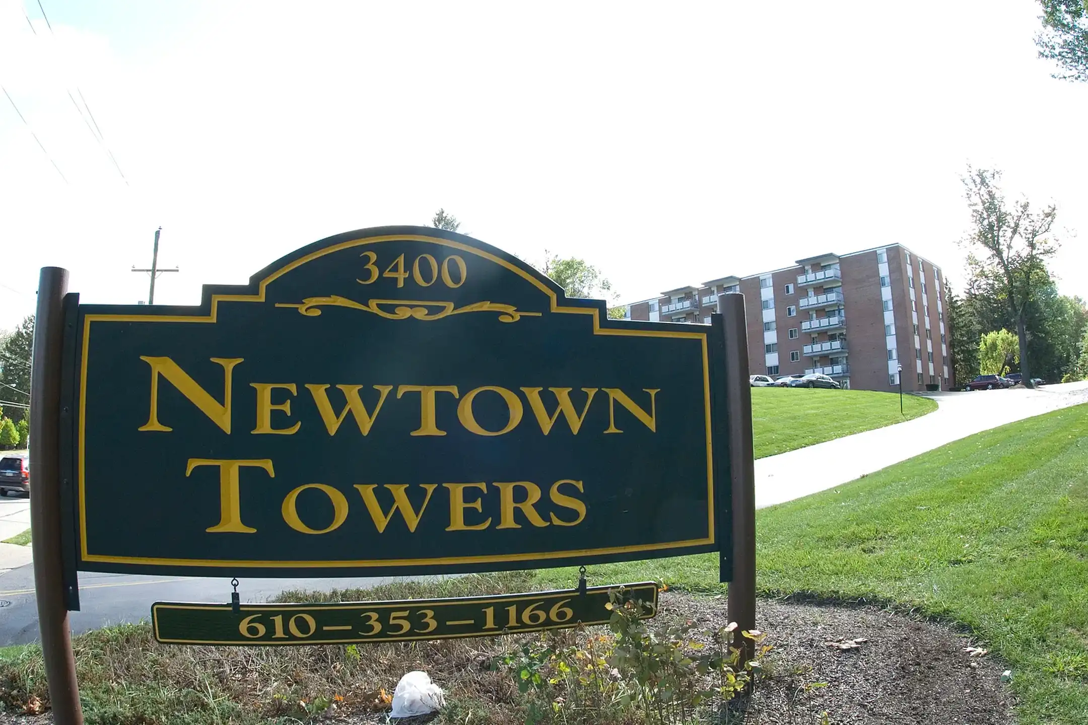 Newtown Towers - Newtown Square, PA 19073 | ApartmentGuide.com