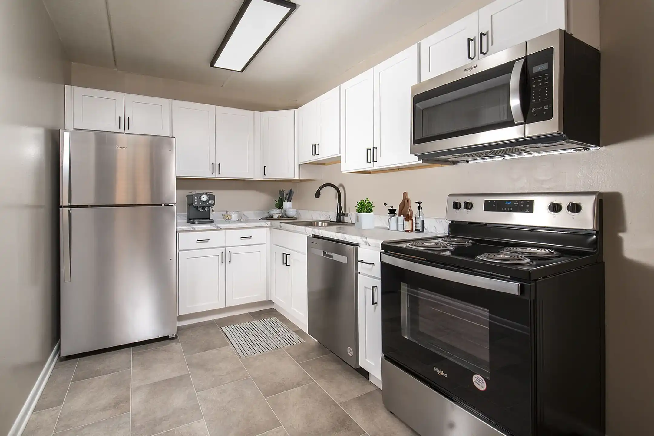 Westover Pointe - Wilmington, DE 19805 | ApartmentGuide.com