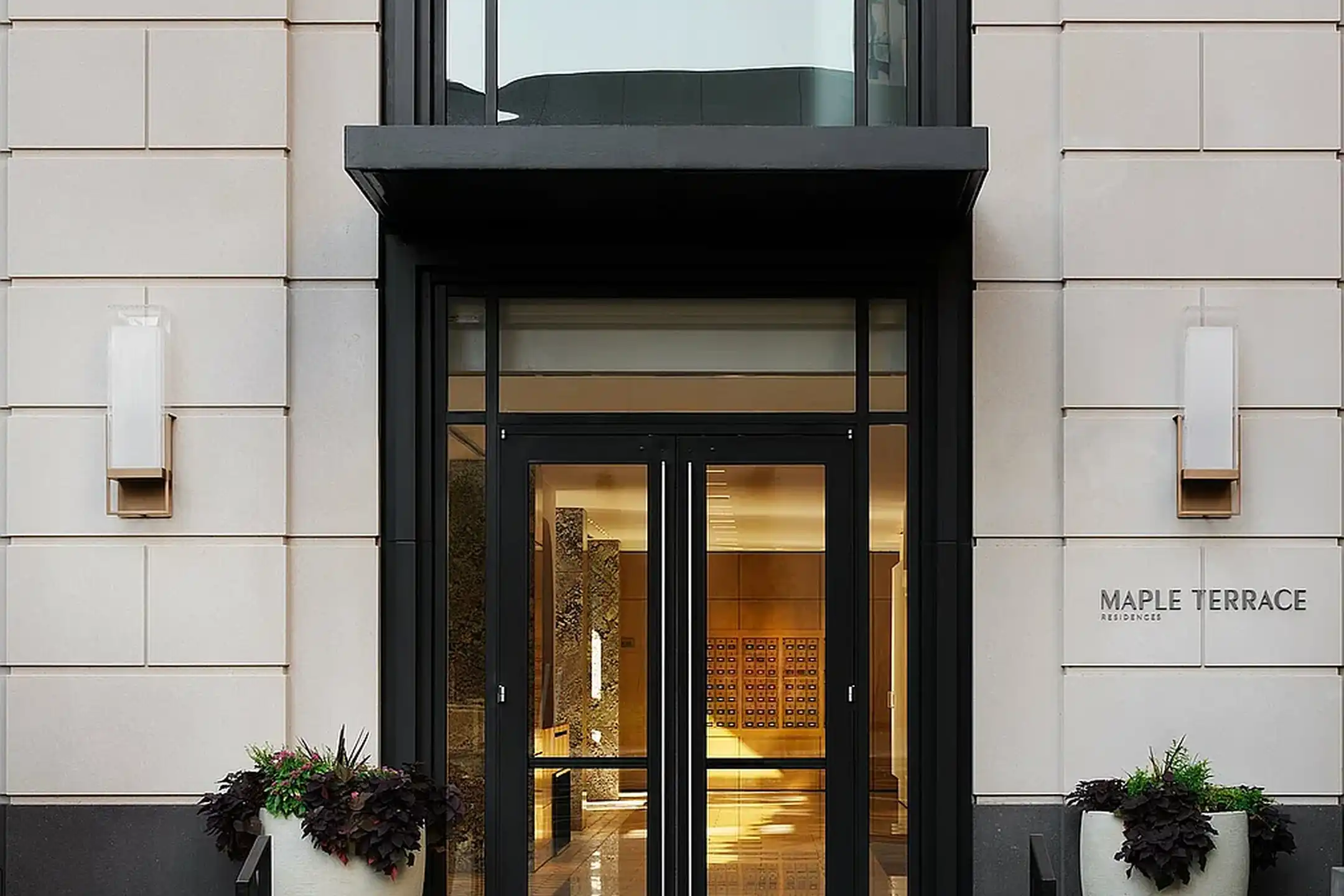 Maple Terrace Residences - Dallas, TX 75201 | ApartmentGuide.com