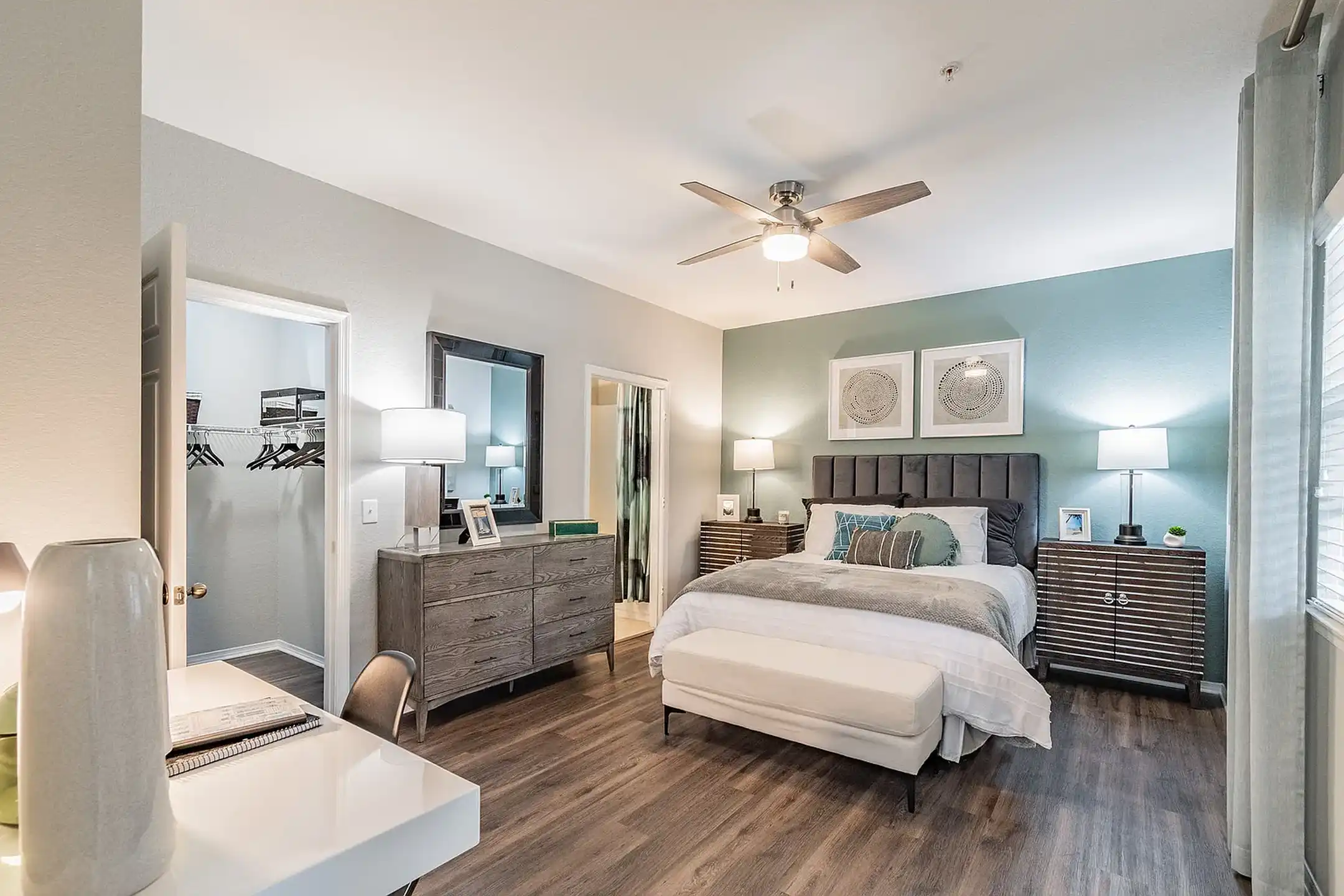 THE PARQ AT CROSS CREEK - Tampa Palms, FL 33647 | ApartmentGuide.com