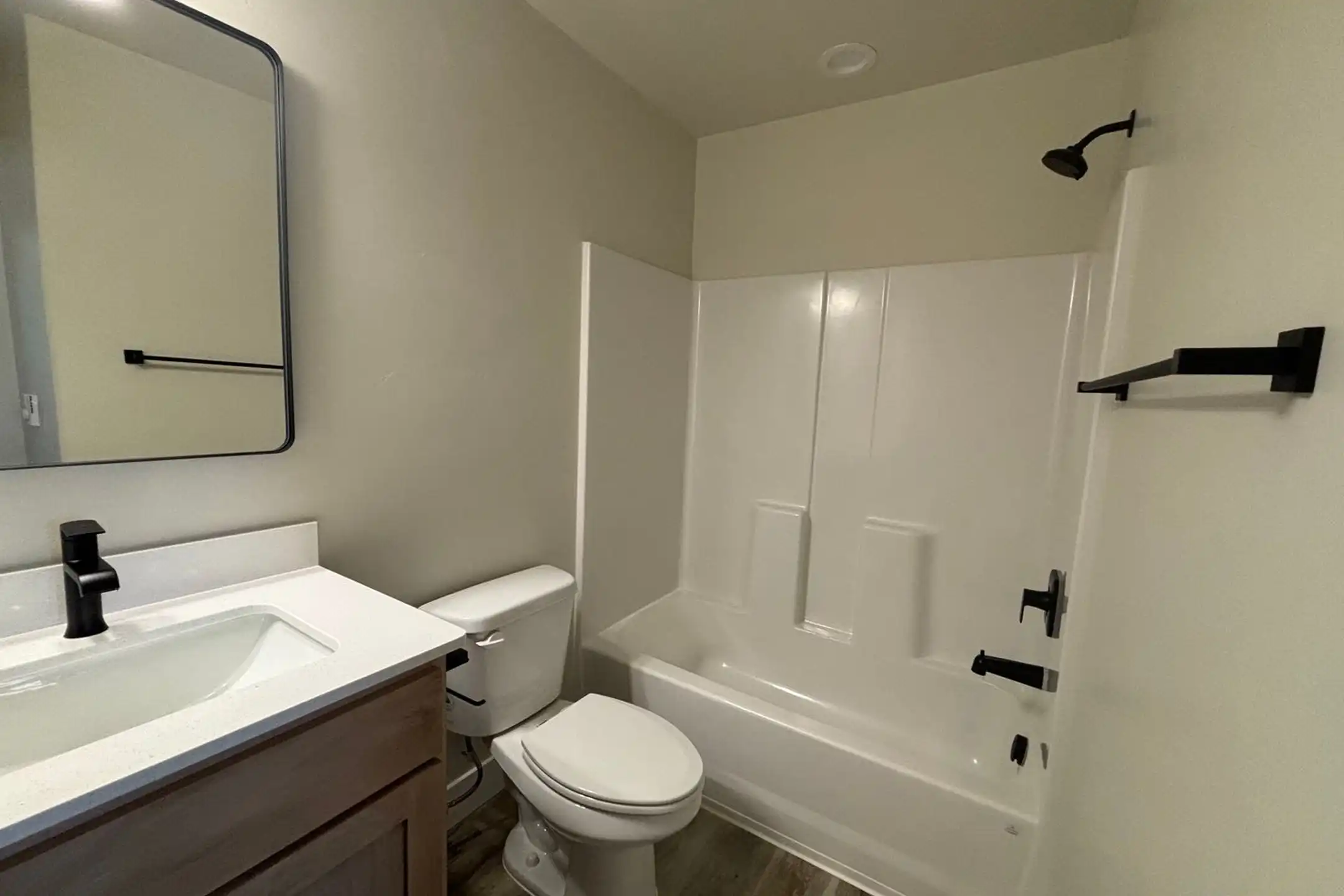 3780 N Philbin Rd unit 3780 N Philbin Rd # 17 - Pocatello, ID 83201 ...