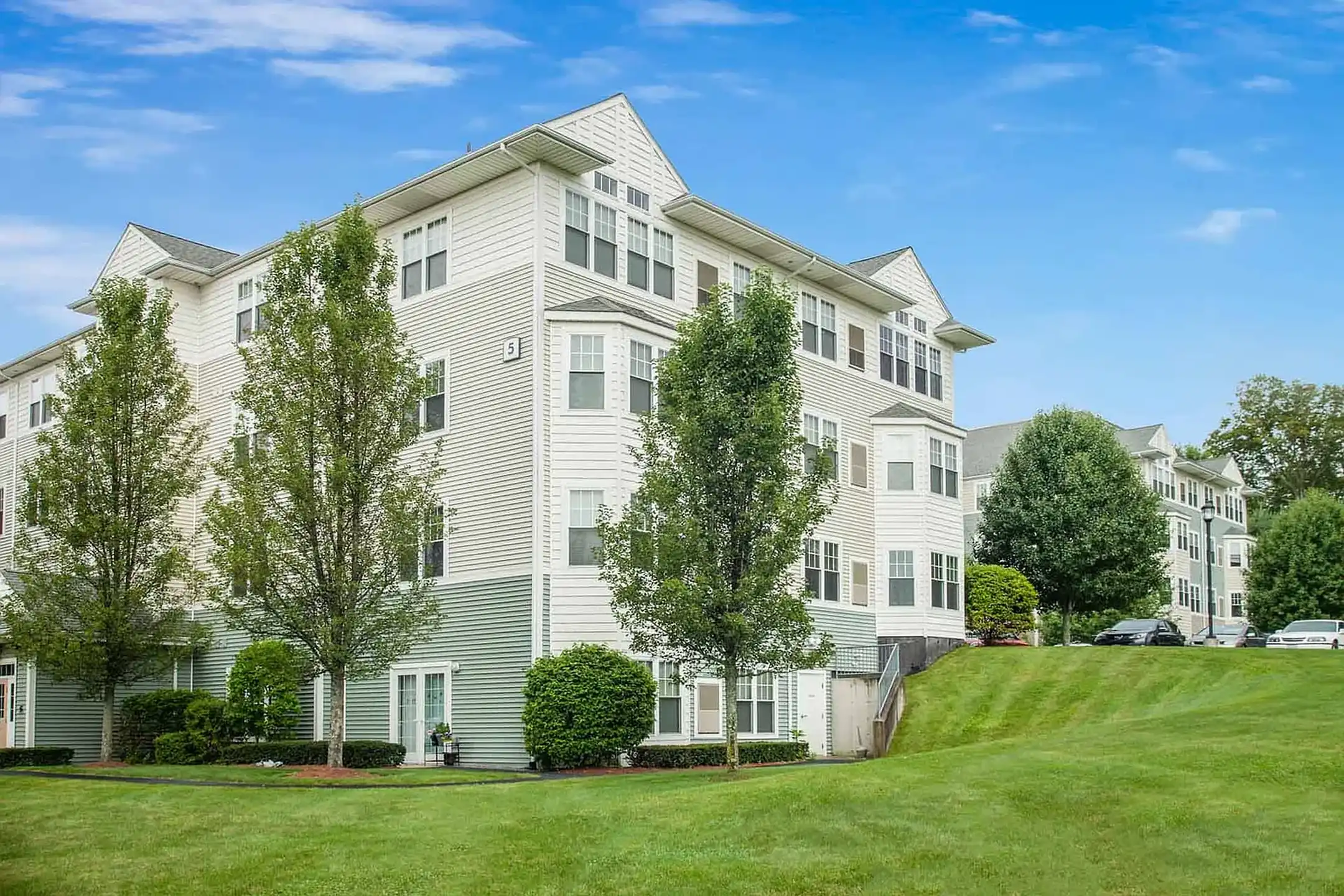 Union Place - Franklin, MA 02038 | ApartmentGuide.com