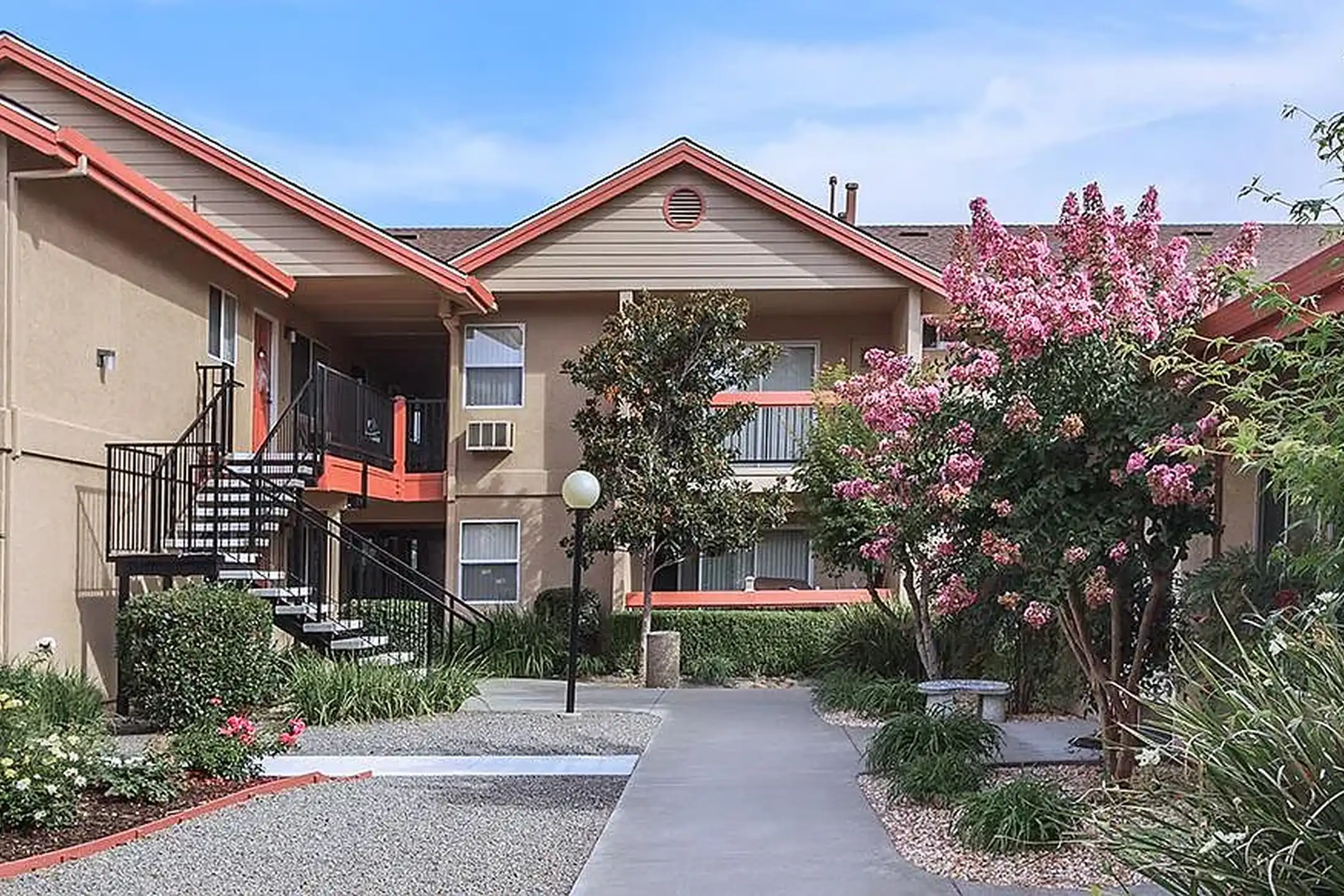 Redwood Meadows Senior Apartments - Santa Rosa, CA 95403 ...