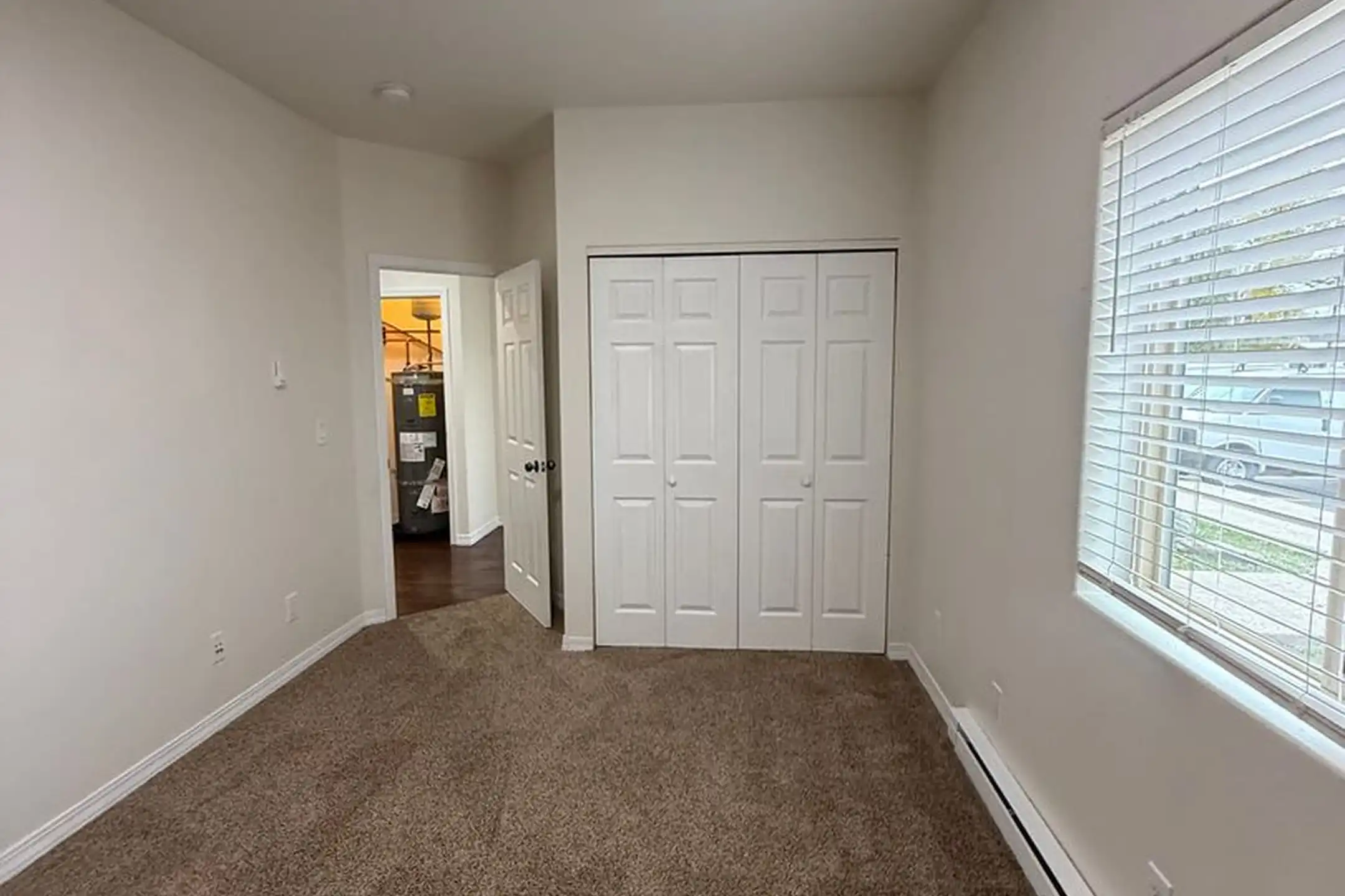 1629 4th Ave W unit #4 (JS-) - Columbia Falls, MT 59912 | ApartmentGuide.com