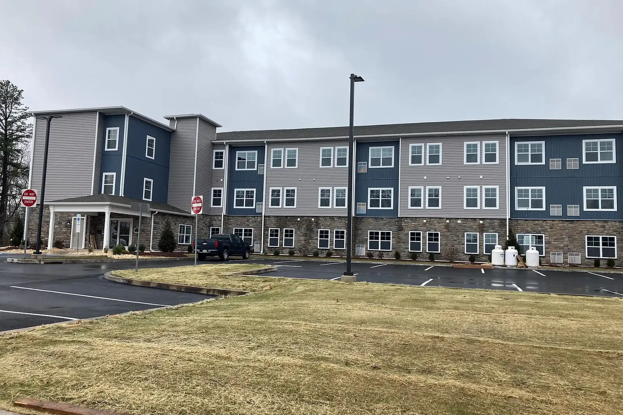 Lofts at Sand Springs - Drums, PA 18222 | ApartmentGuide.com
