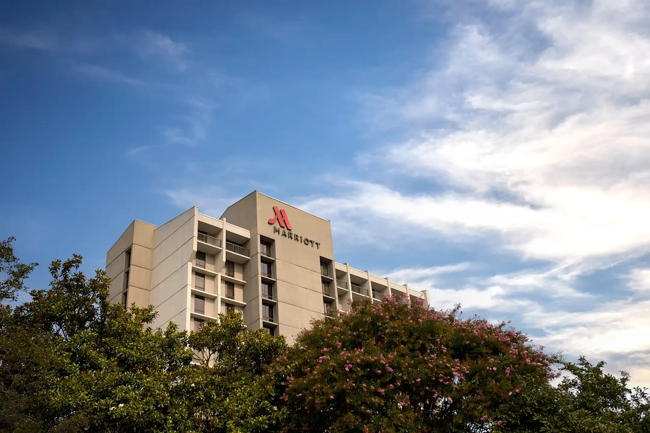 The Astrid - Bethesda, MD 20814 | ApartmentGuide.com