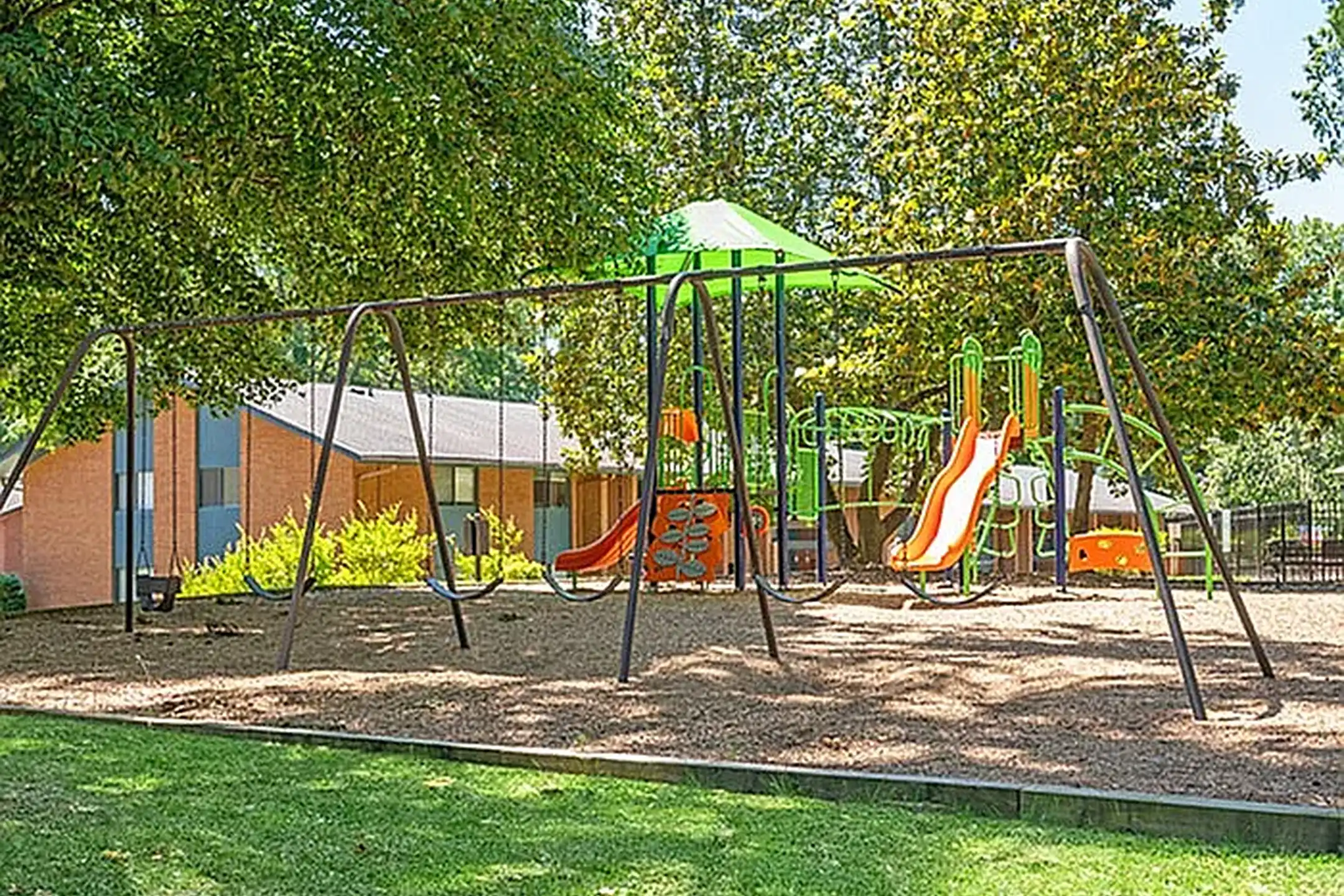 Croasdaile - Durham, NC 27705 | ApartmentGuide.com