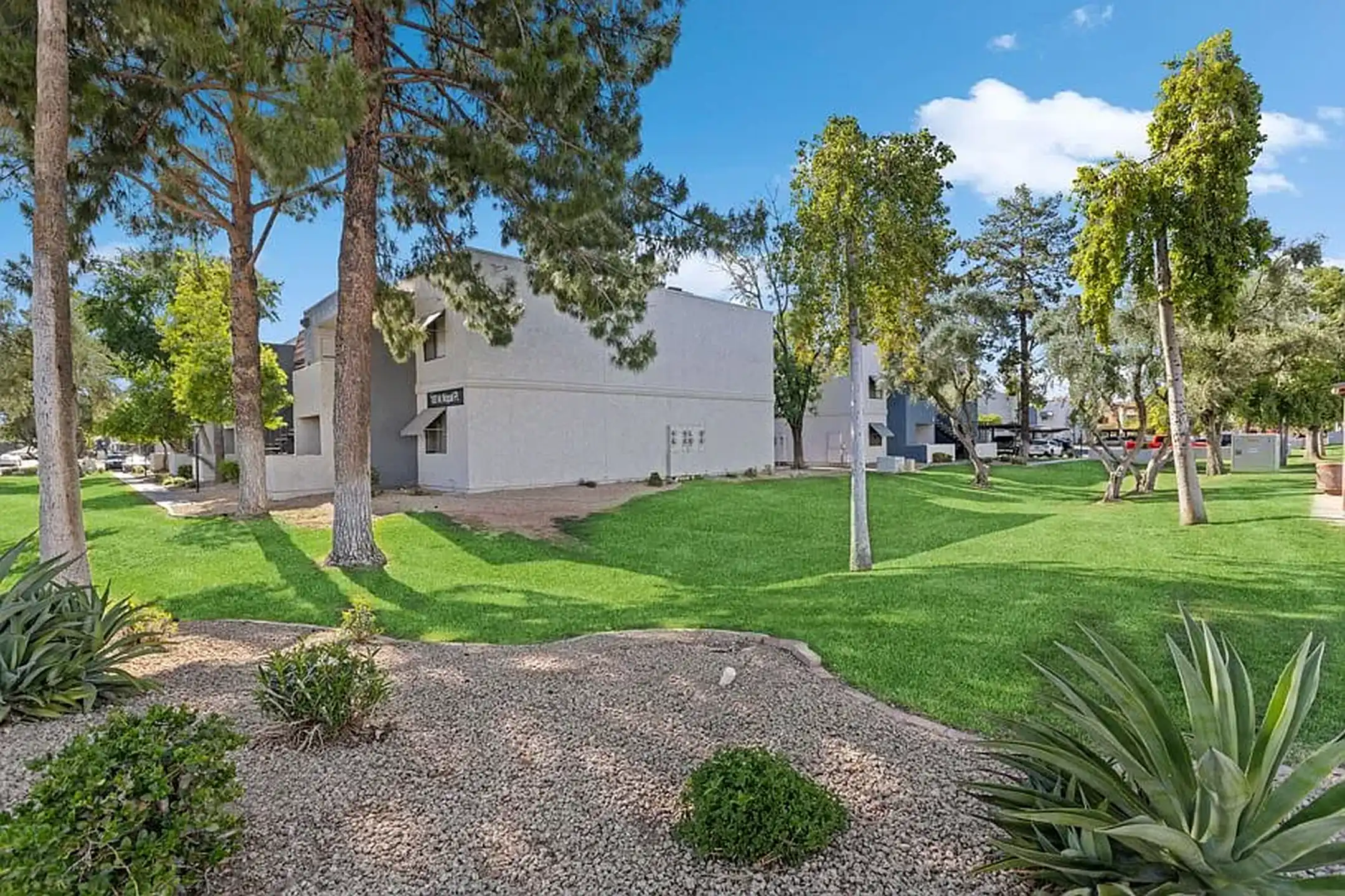 Chandler Ridge - Chandler, AZ 85225 | ApartmentGuide.com