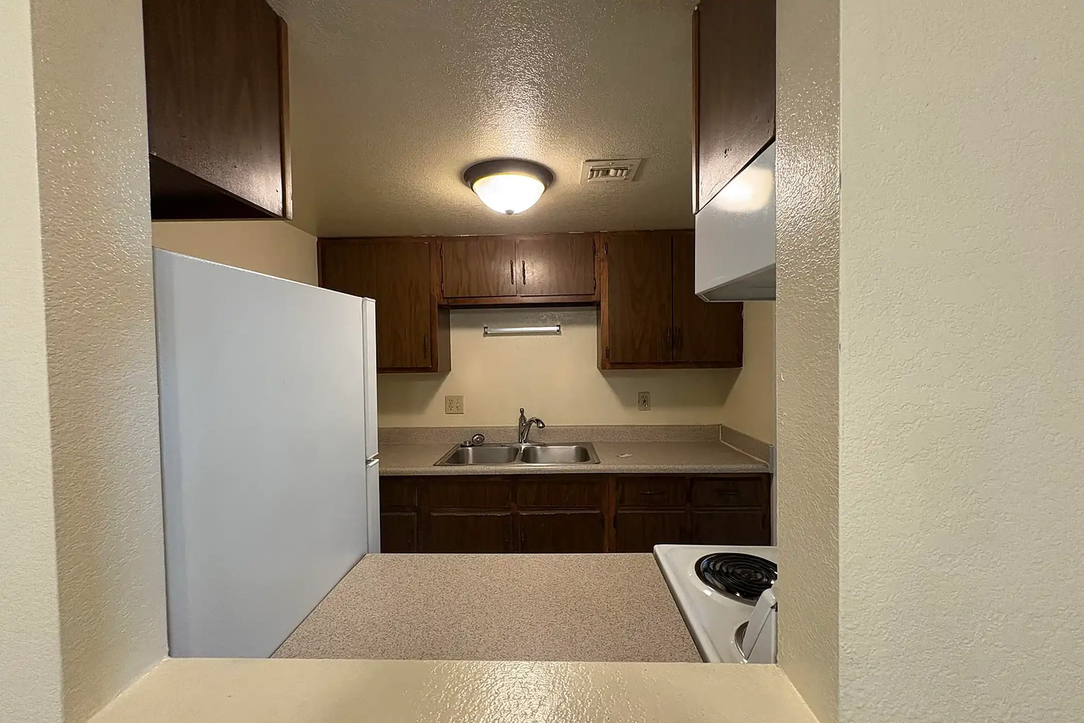 Pepper Tree Apartments - Tucson, AZ 85716 | ApartmentGuide.com
