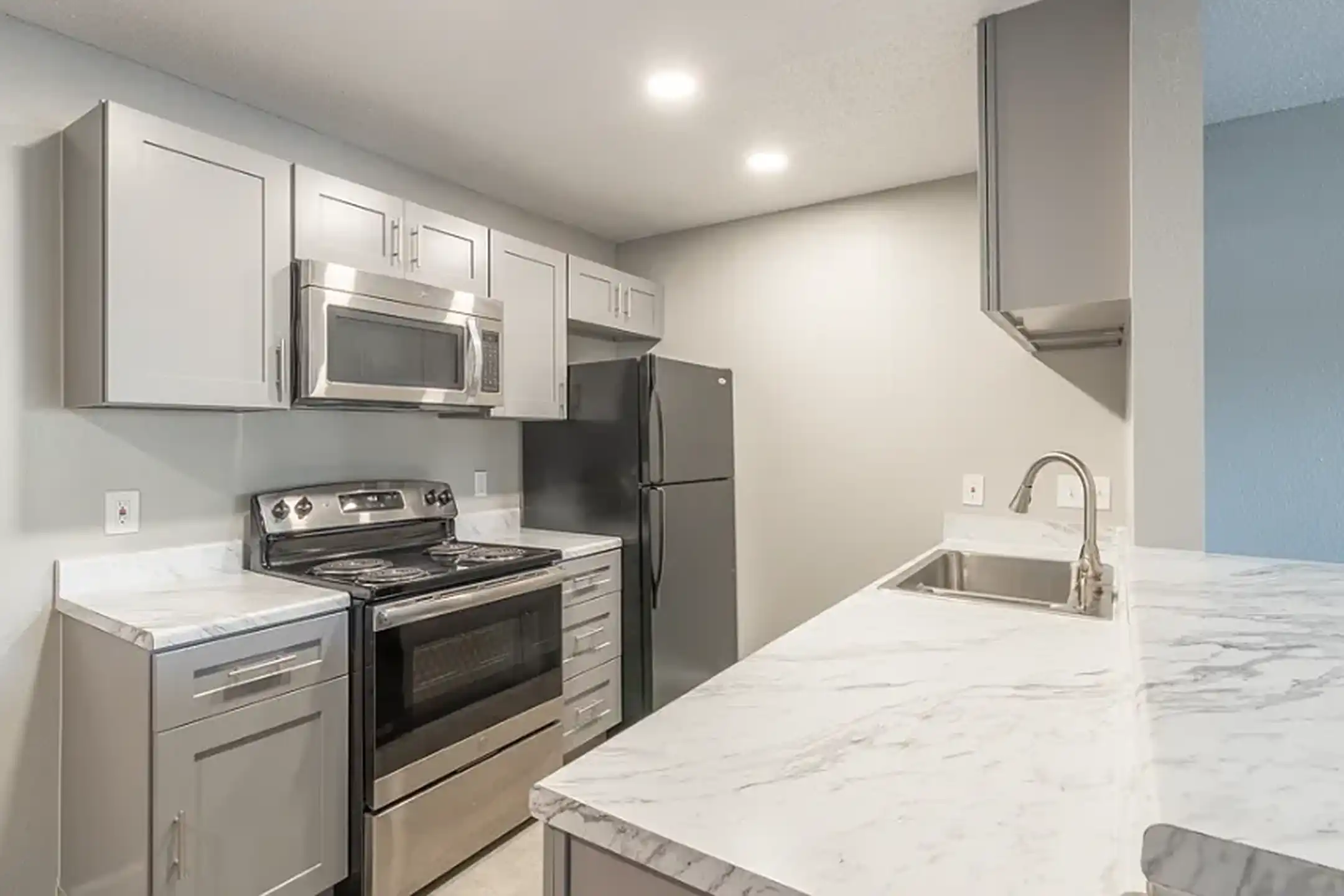 shadow Bay Apartments - Bay City, TX 77414 | ApartmentGuide.com