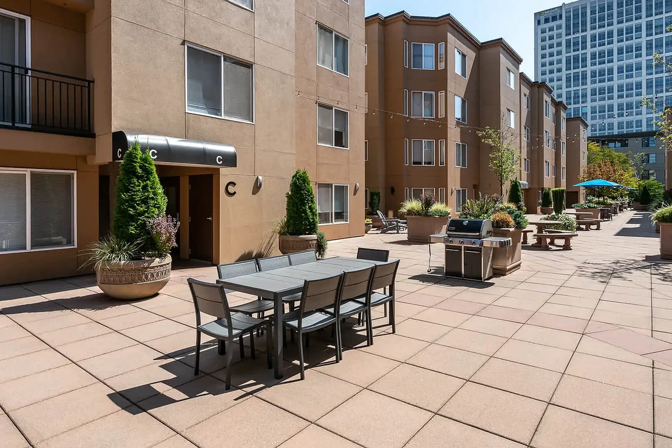 City Square Bellevue - Bellevue, WA 98004 | ApartmentGuide.com