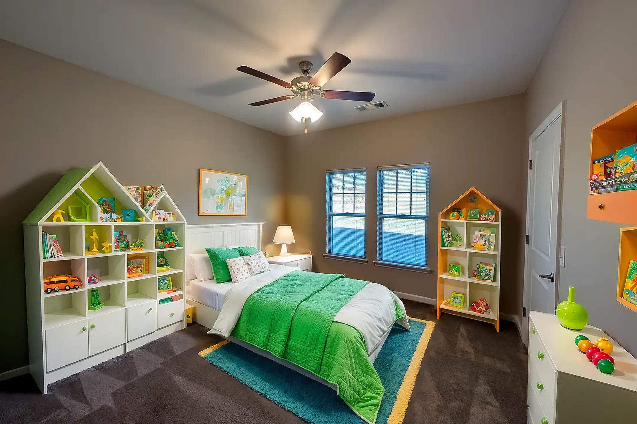 Taylor Village Apartments - Hawkinsville, GA 31036 | ApartmentGuide.com