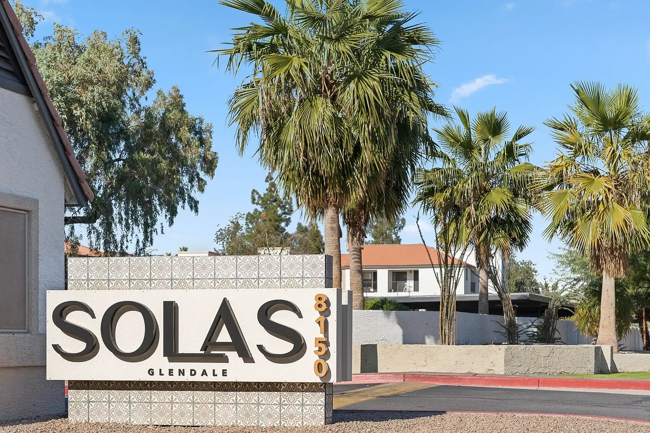 Solas Glendale - Glendale, AZ 85302 | ApartmentGuide.com