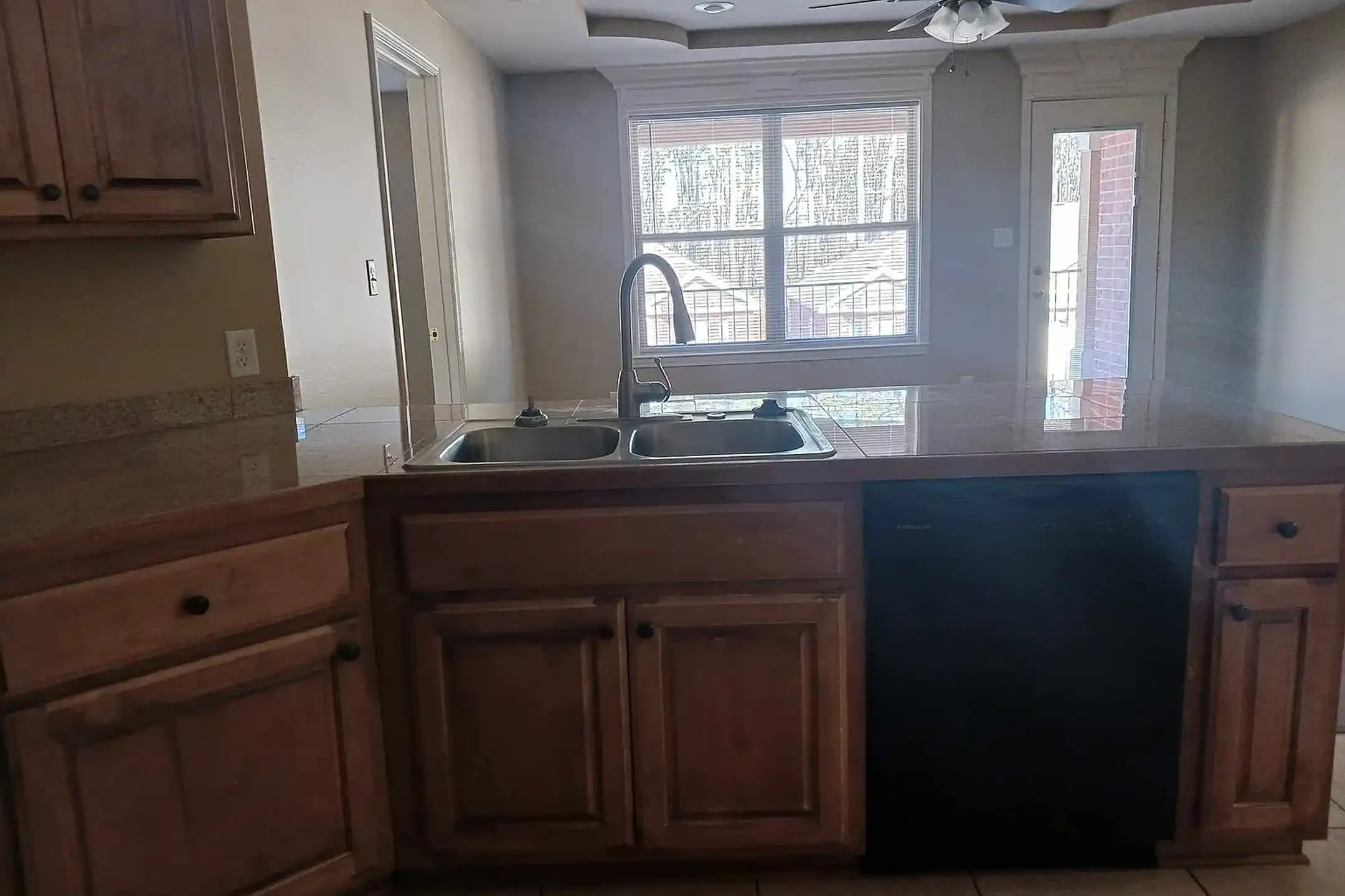 Sunset Place Apartments - Redfield, AR 72132 | ApartmentGuide.com
