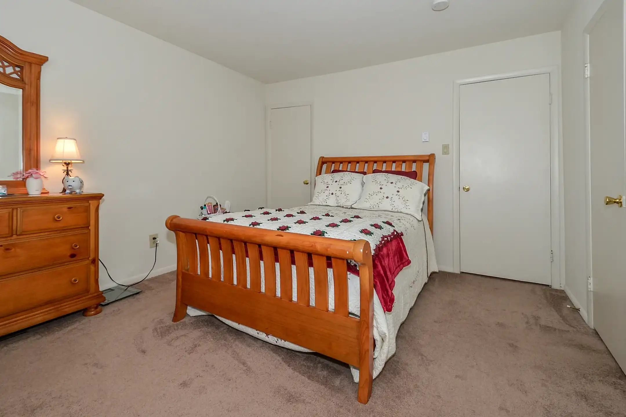 Sanbrook Apartments - Bethlehem, PA 18015 | ApartmentGuide.com