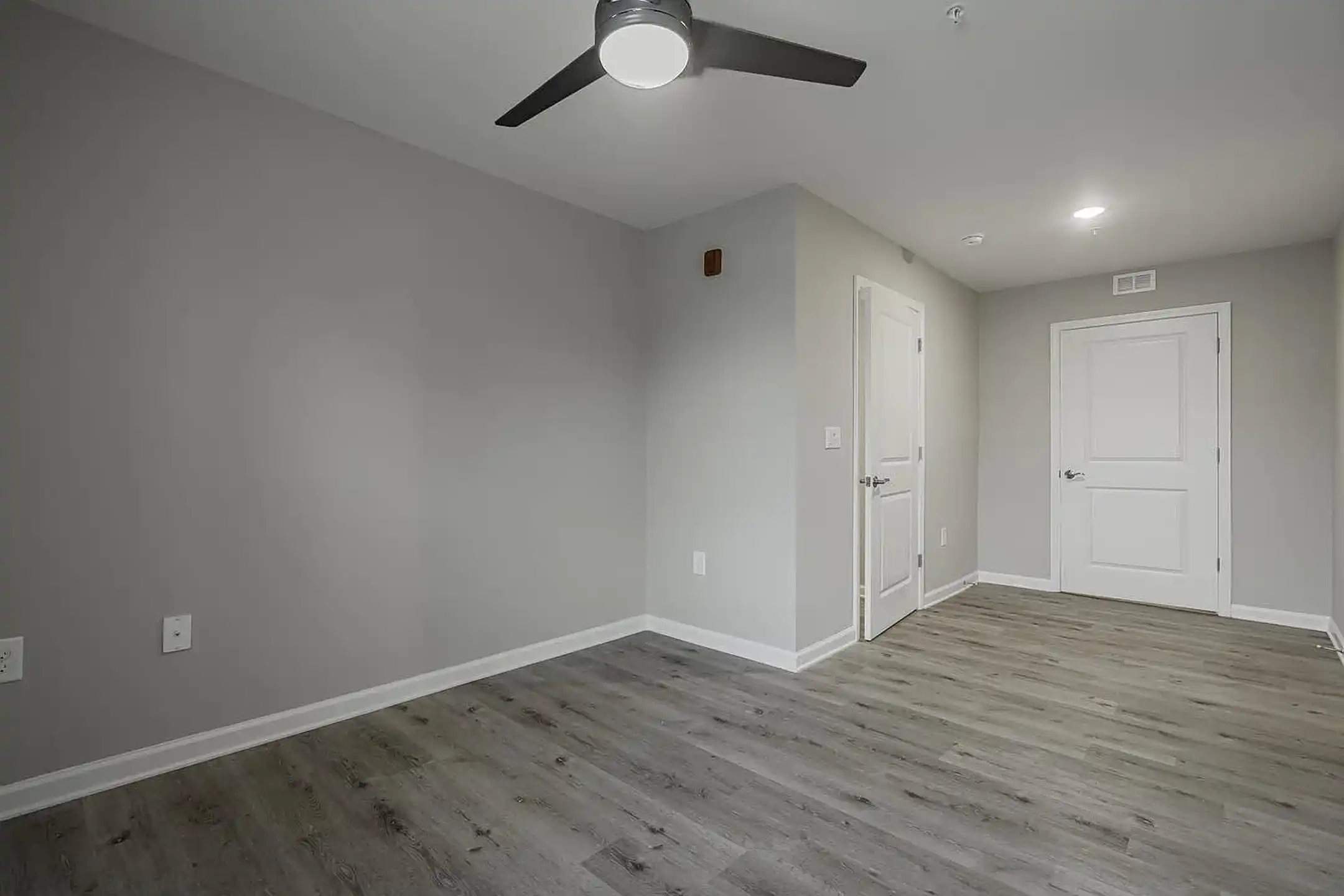 Benton Crossing - Columbia, SC 29201 | ApartmentGuide.com