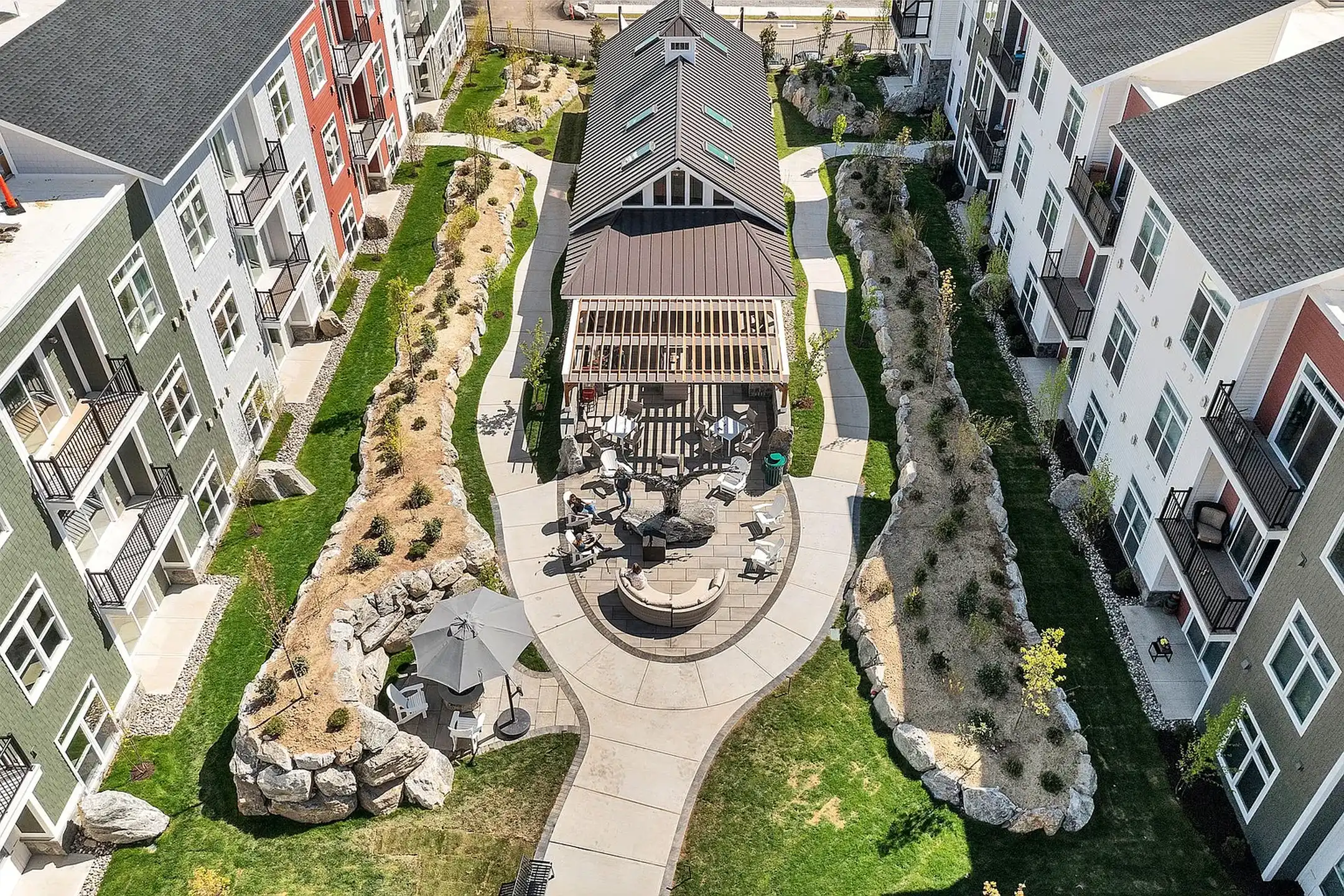 The Residences at Quarry Walk - Oxford, CT 06478 | ApartmentGuide.com