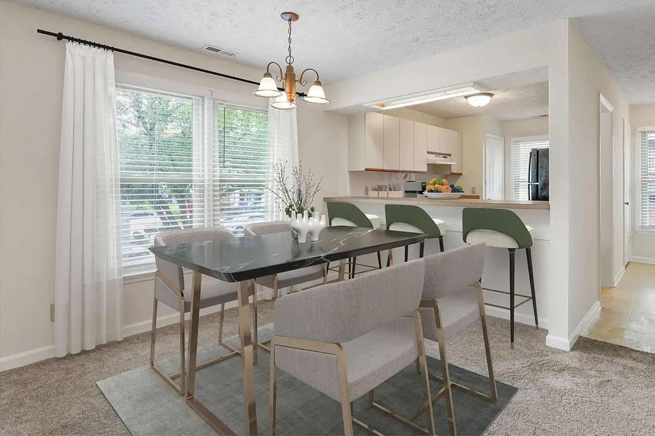 Hunter's Ridge - Fayetteville, NC 28305 | ApartmentGuide.com