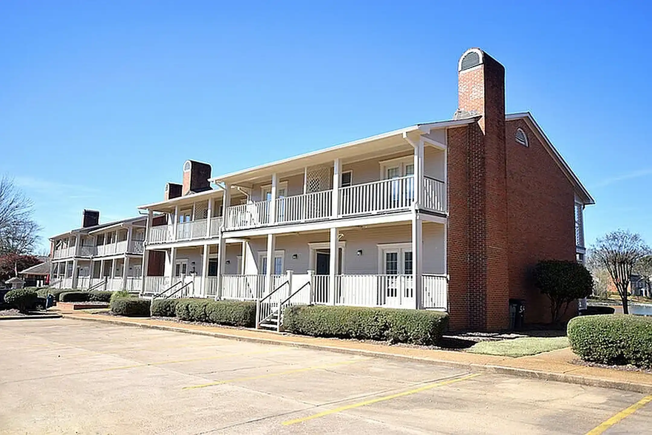 Northpointe Village - Jackson, MS 39211 | ApartmentGuide.com