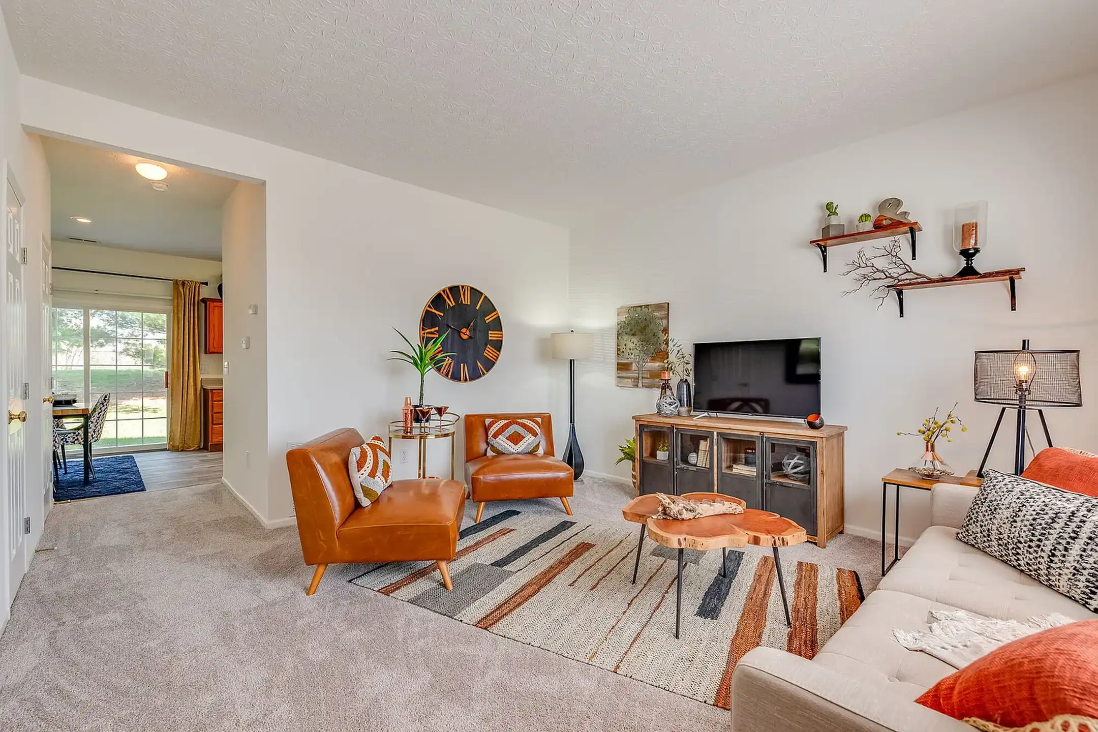 Village Gates of Delaware - Delaware, OH 43015 | ApartmentGuide.com