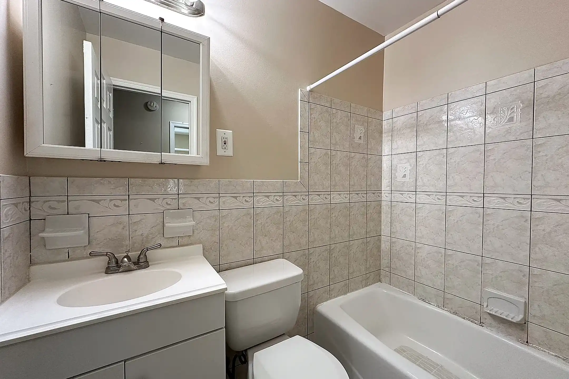 Springfield Valley Apartments - Morton, PA 19070 | ApartmentGuide.com