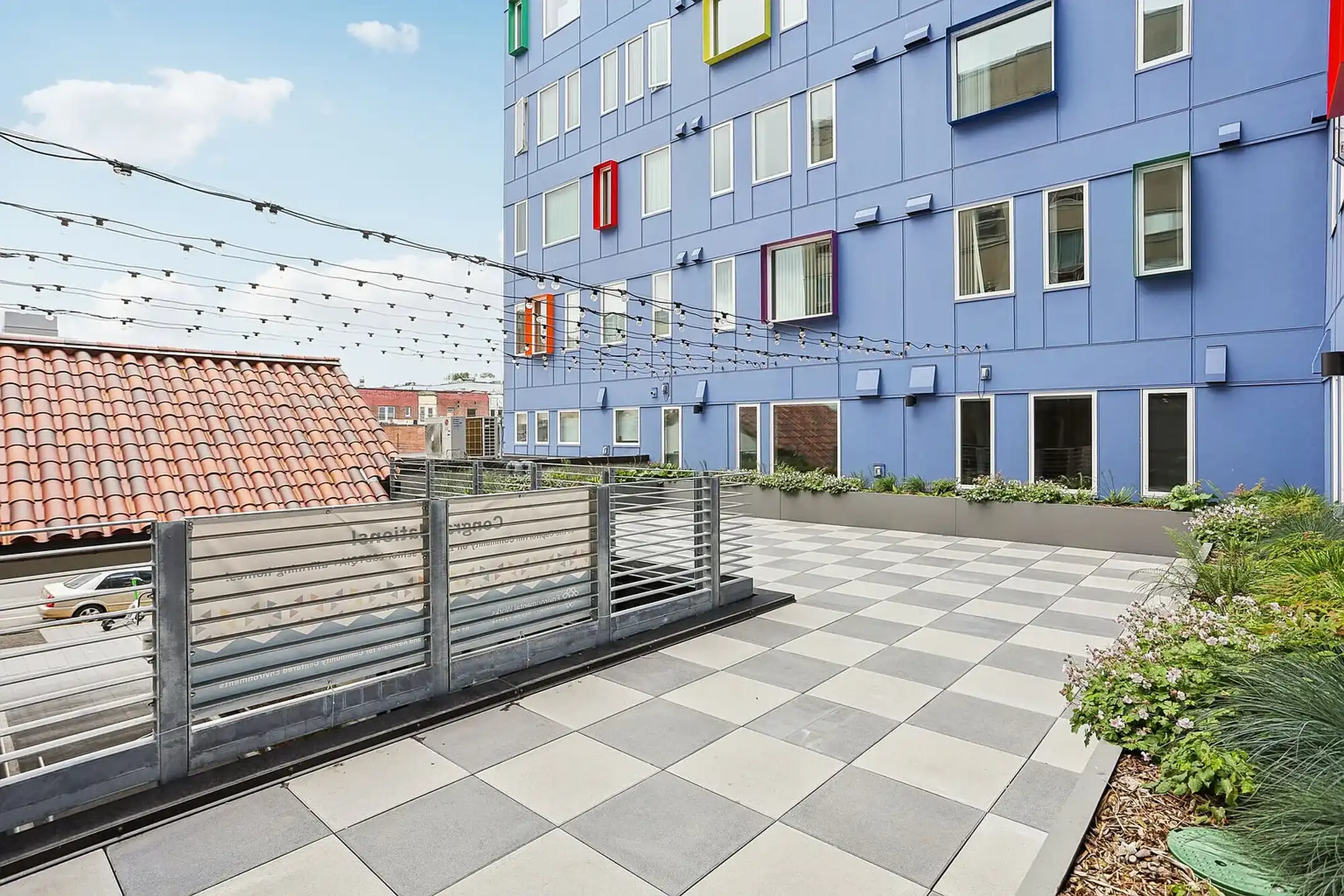 Pride Place - Seattle, WA 98122 | ApartmentGuide.com