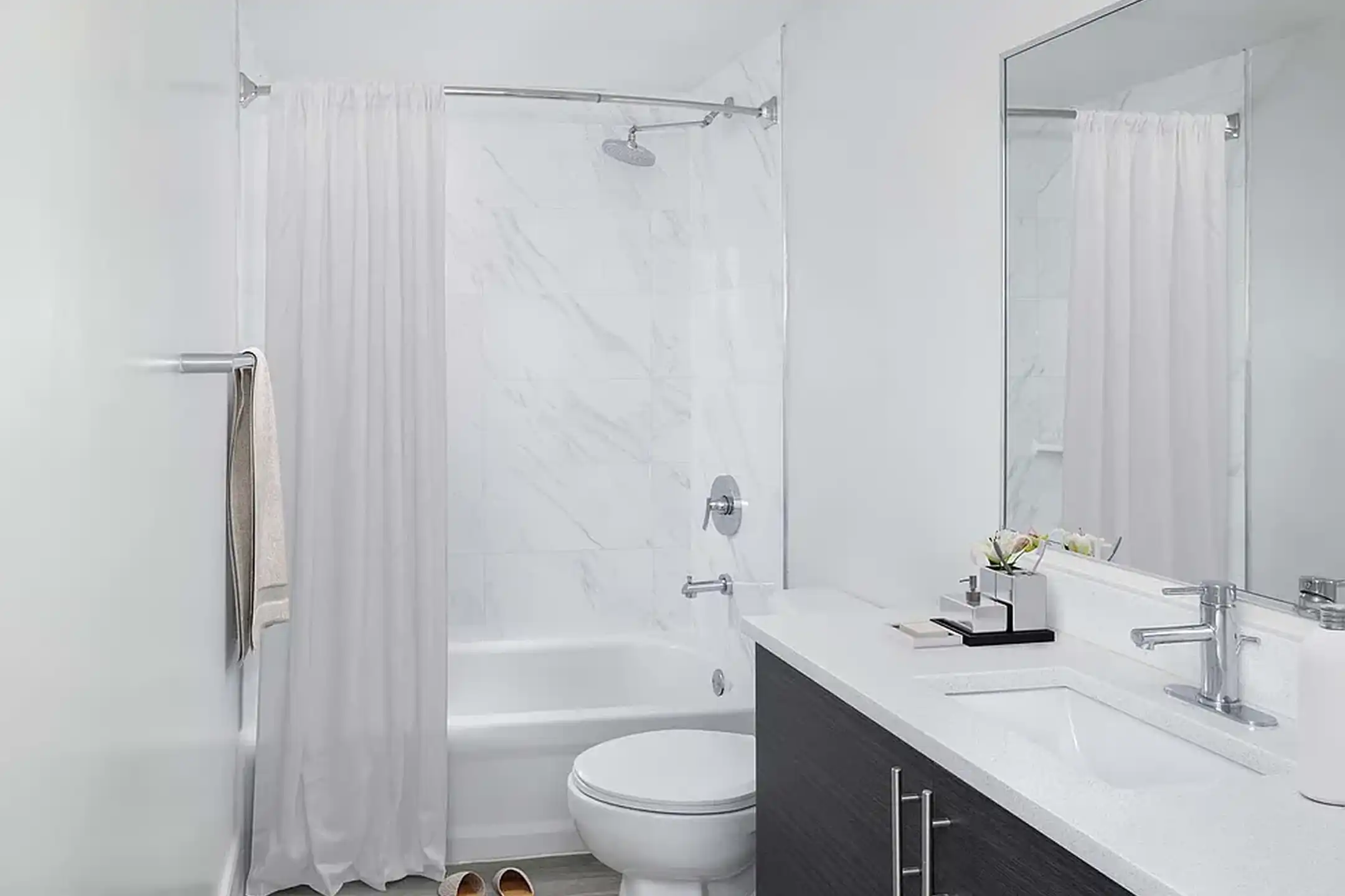 Camden Brickell - Miami, FL 33130 | ApartmentGuide.com