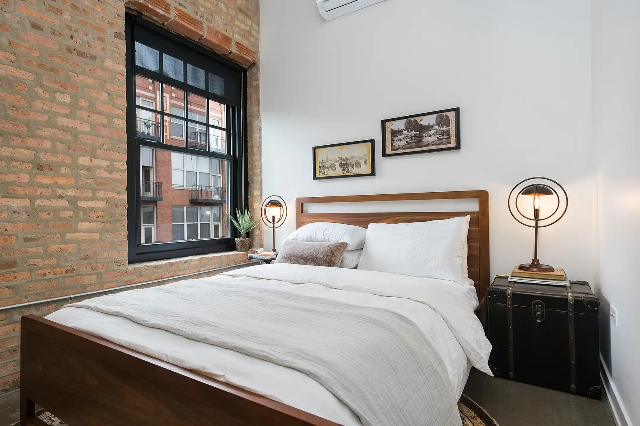 The Duncan - Chicago, IL 60607 | ApartmentGuide.com