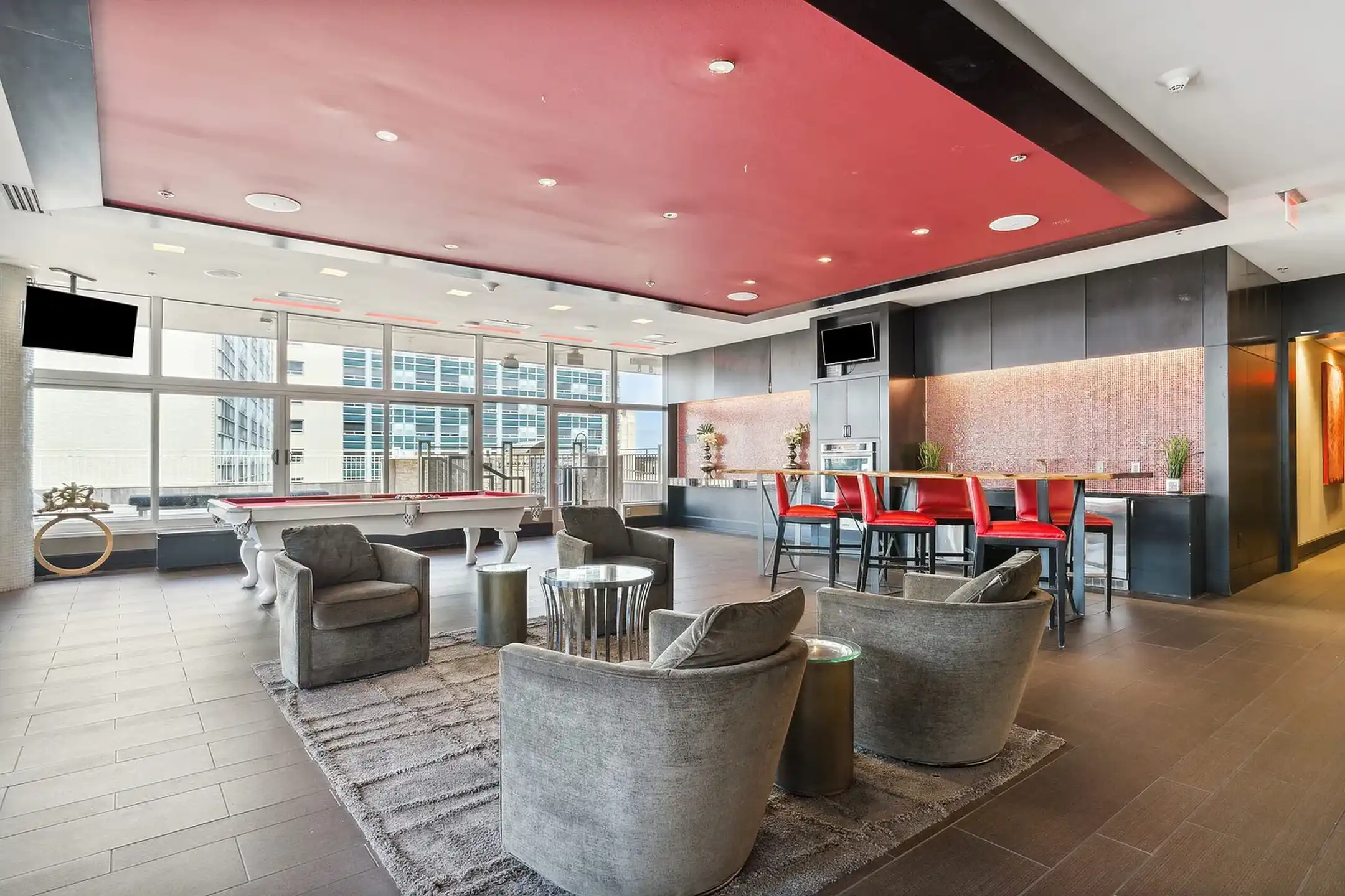 The Wilson Building - Dallas, TX 75201 | ApartmentGuide.com