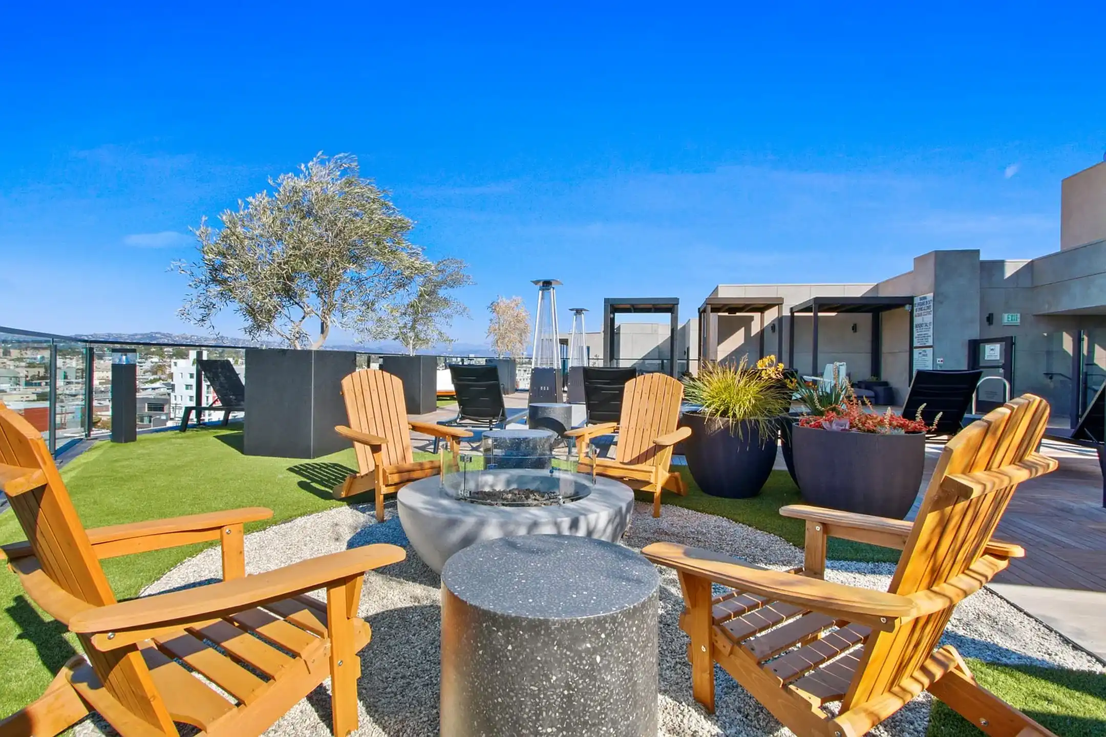 MV by CLG - Culver City, CA 90232 | ApartmentGuide.com