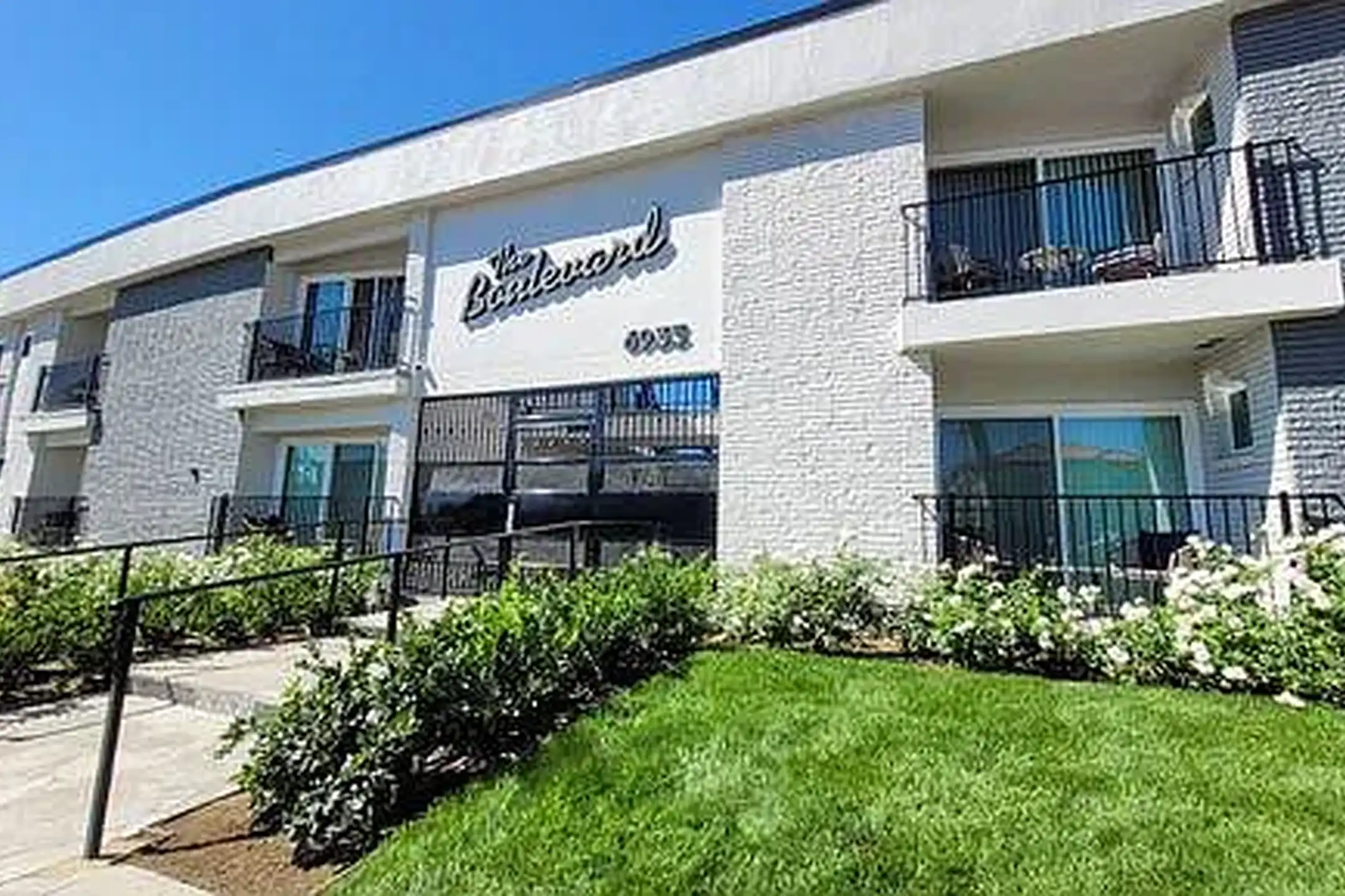 6933 N. Rosemead - San Gabriel, CA 91775 | ApartmentGuide.com