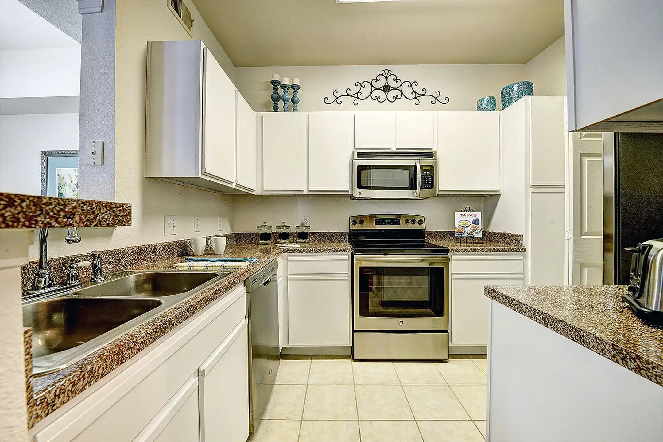 Park at Fairmont - Pasadena, TX 77505 | ApartmentGuide.com
