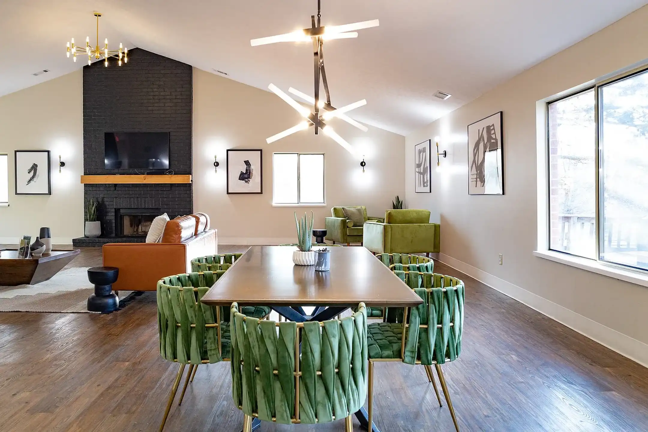 Bradford Ridge - Bloomington, IN 47403 | ApartmentGuide.com