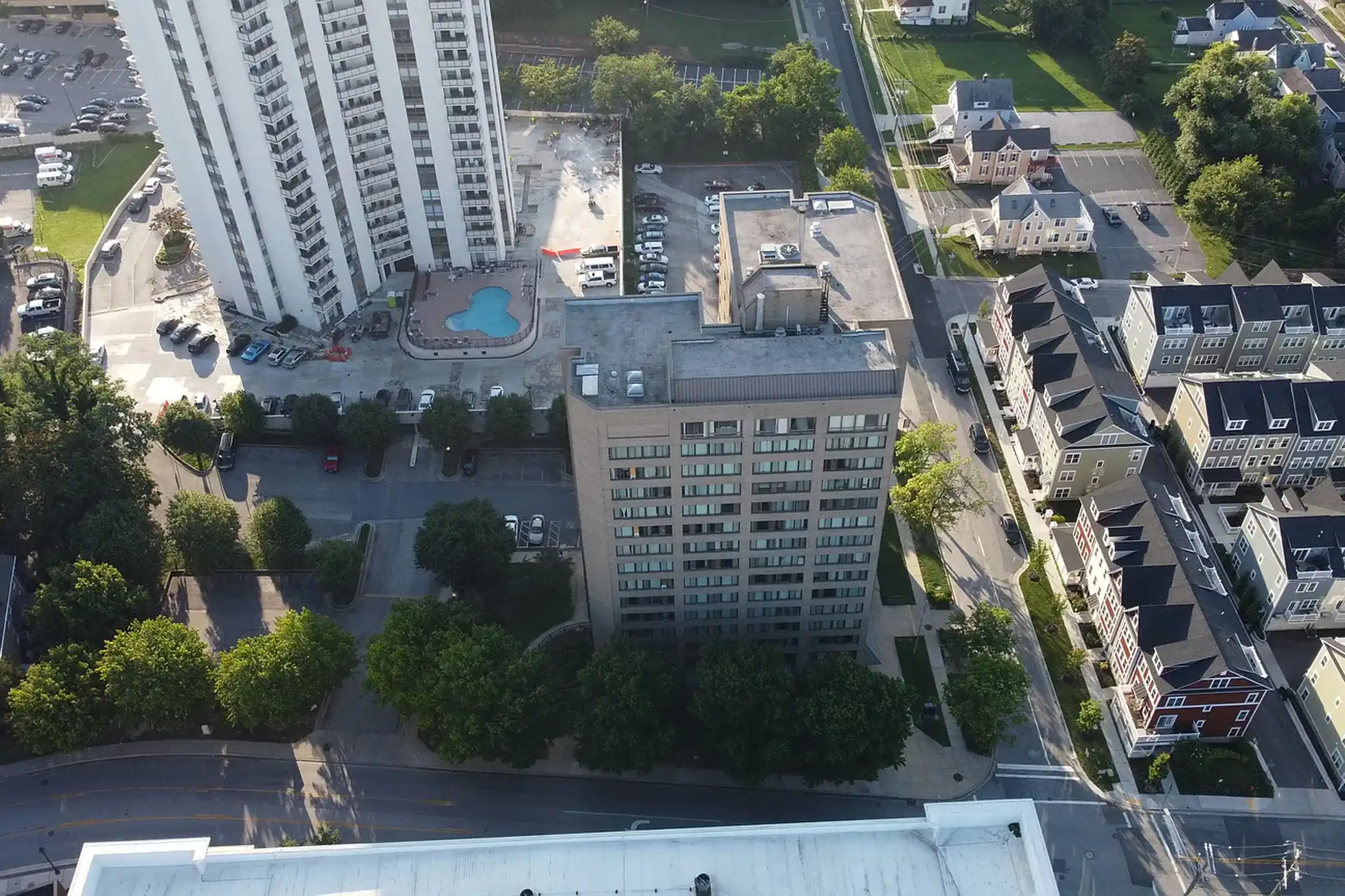 VIRGINIA TOWERS APARTMENTS - Towson, MD 21286 | ApartmentGuide.com