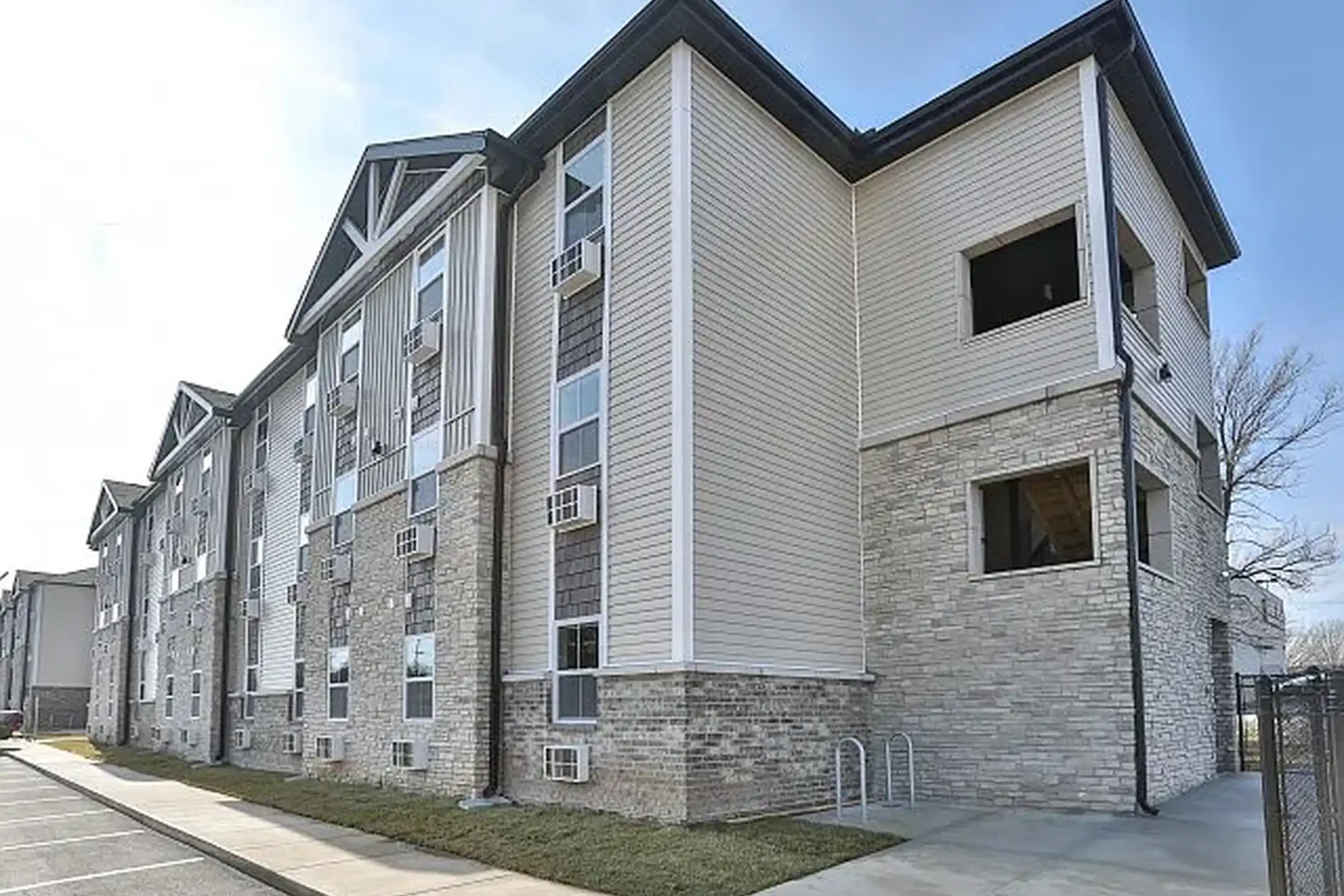 Northgate Apartments - Springfield, MO 65803 | ApartmentGuide.com