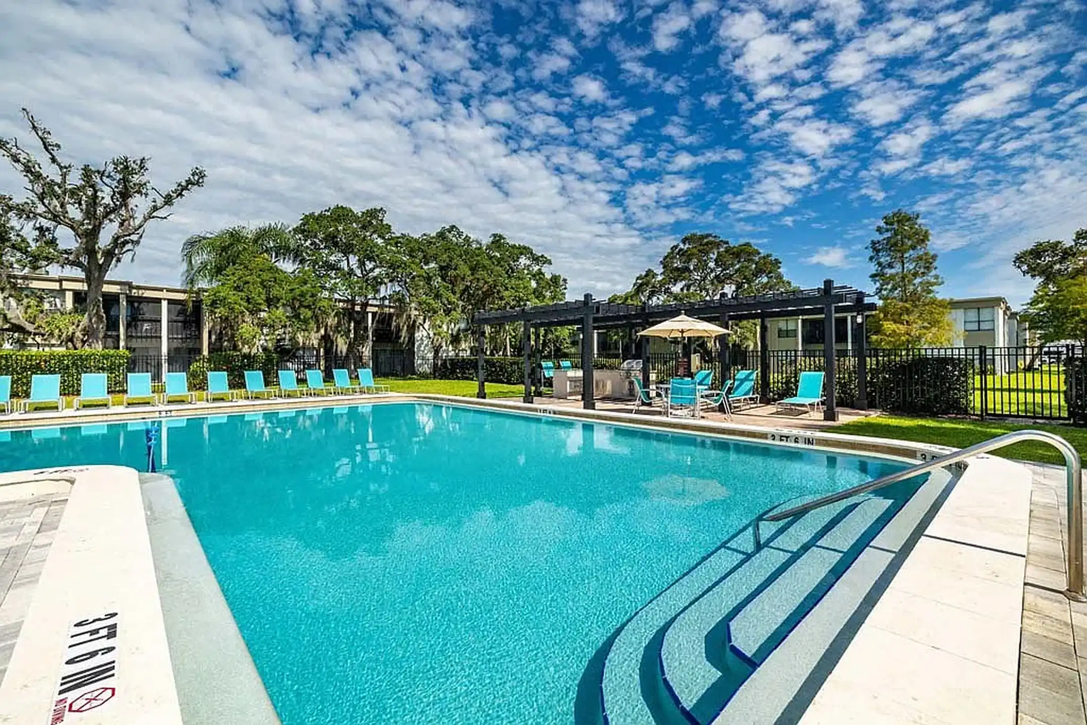 The Pointe at Clearwater - Clearwater, FL 33764 | ApartmentGuide.com