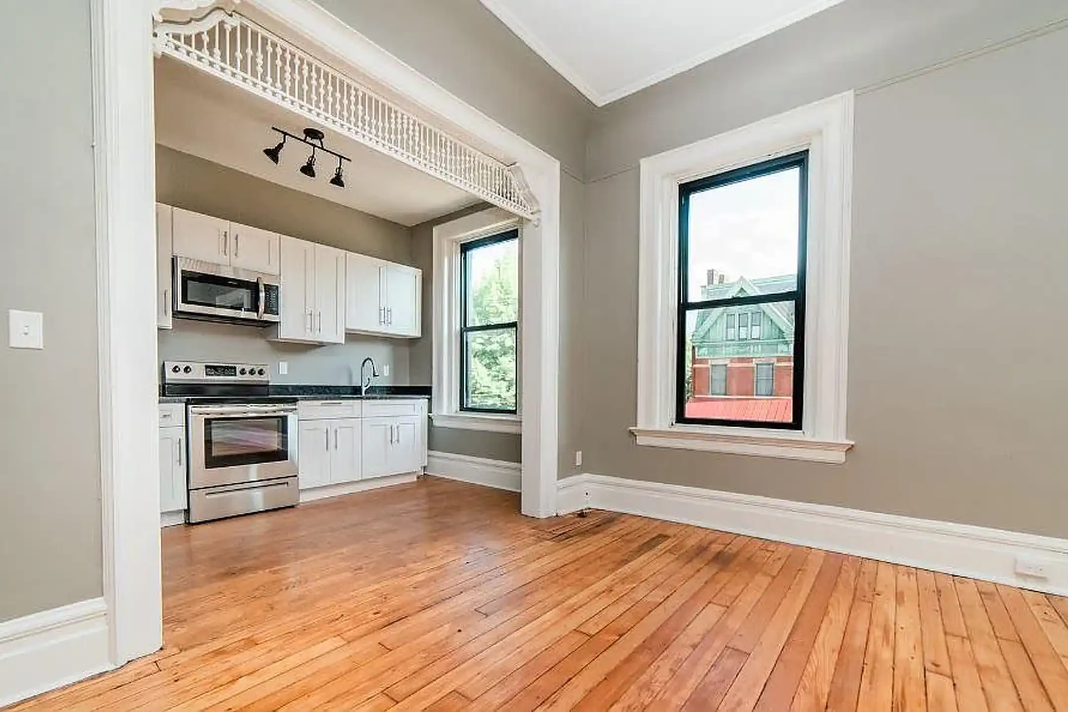 The Hamilton - Pittsburgh, PA 15233 | ApartmentGuide.com