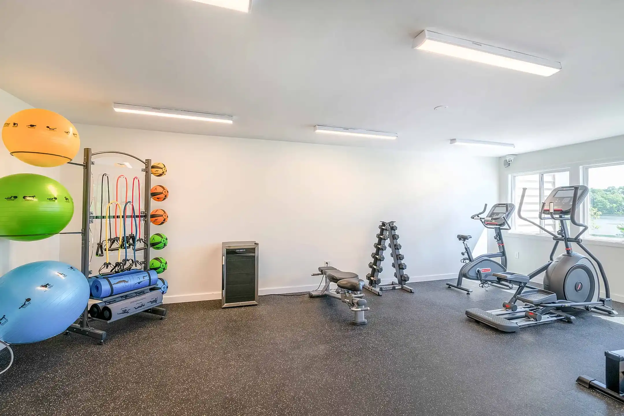 Lakeshore Preserve - Port Ewen, NY 12466 | ApartmentGuide.com