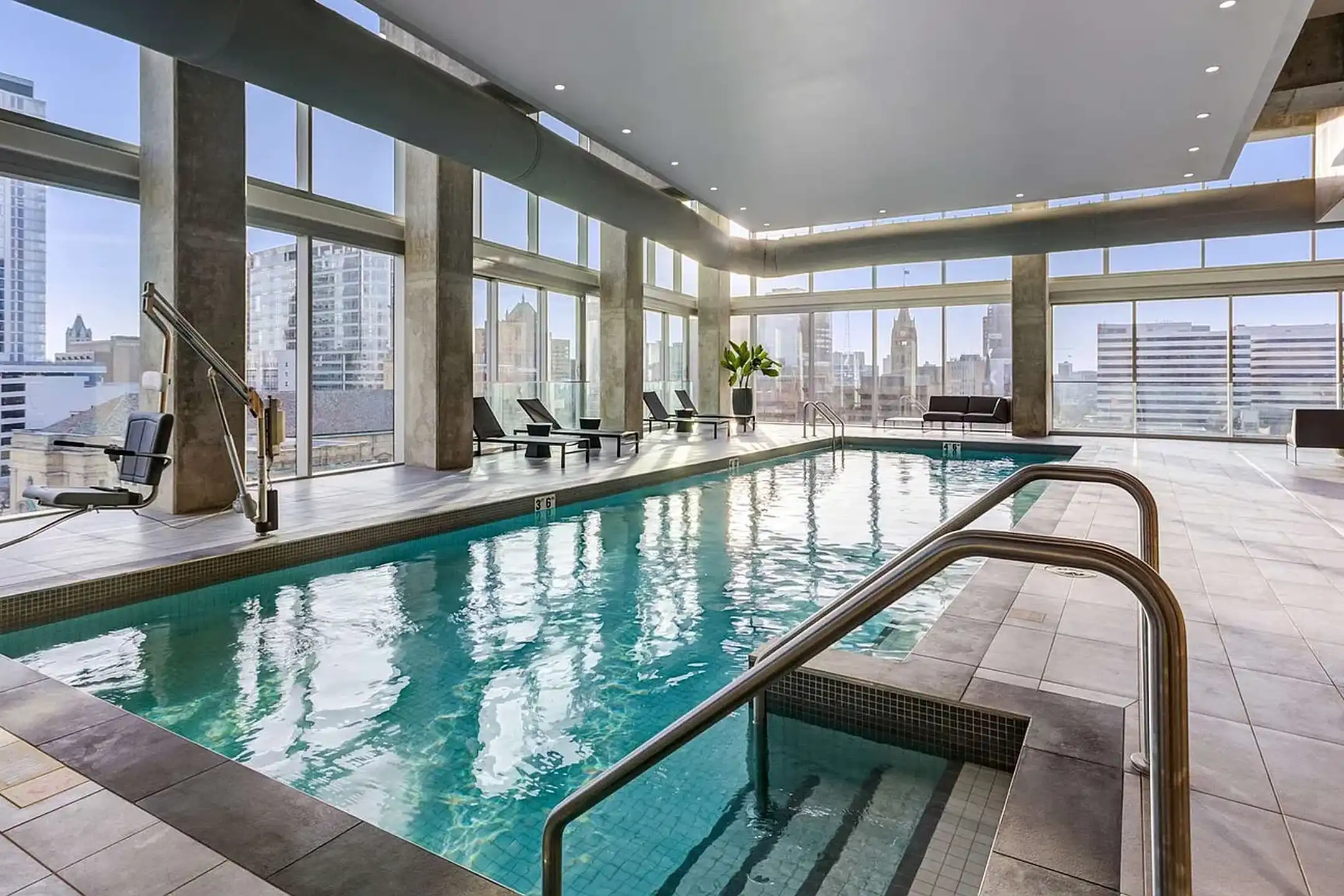 Ascent - Milwaukee, WI 53202 | ApartmentGuide.com