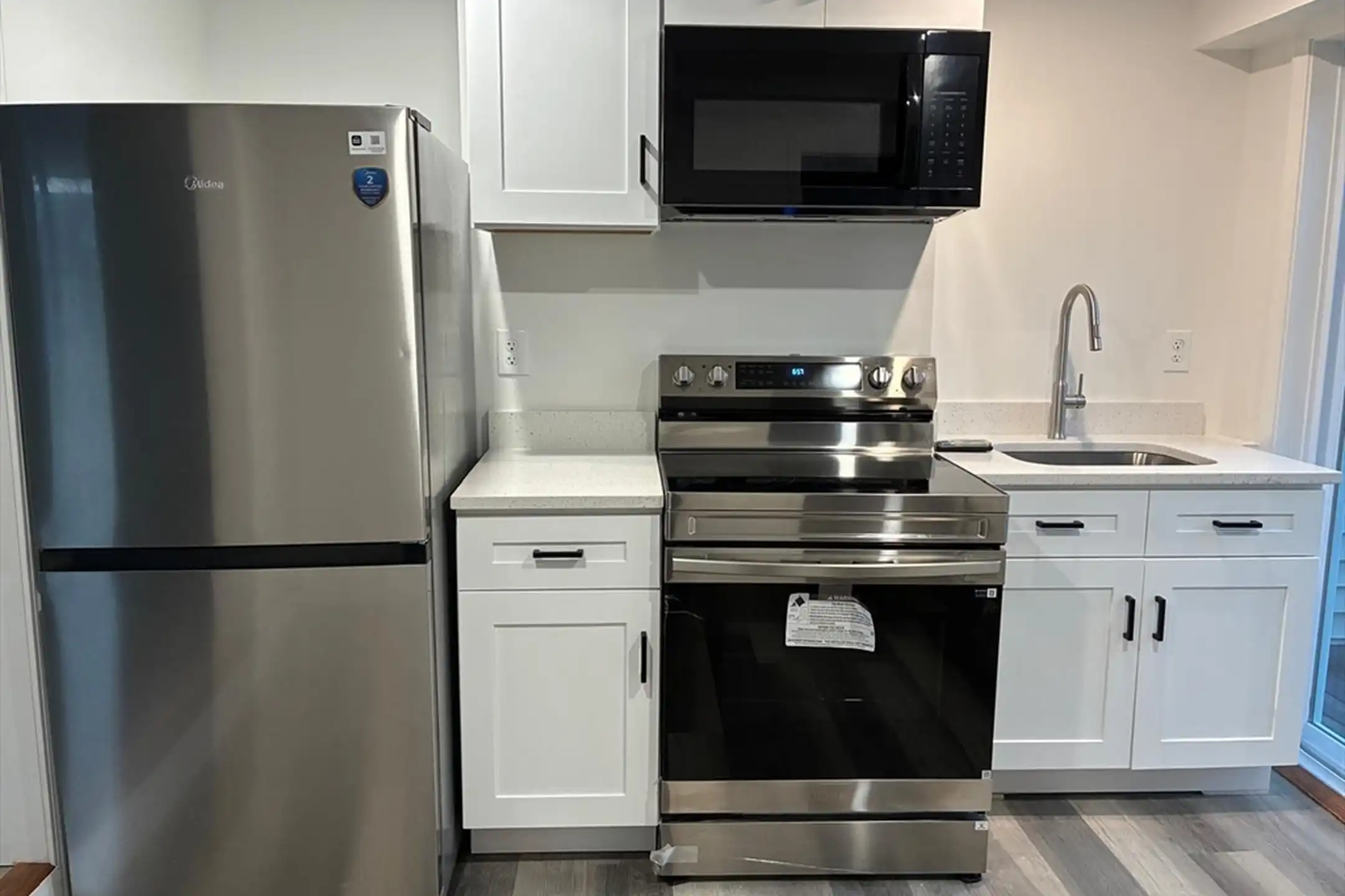 57 Bloomingdale St unit 1 - Chelsea, MA 02150 | ApartmentGuide.com