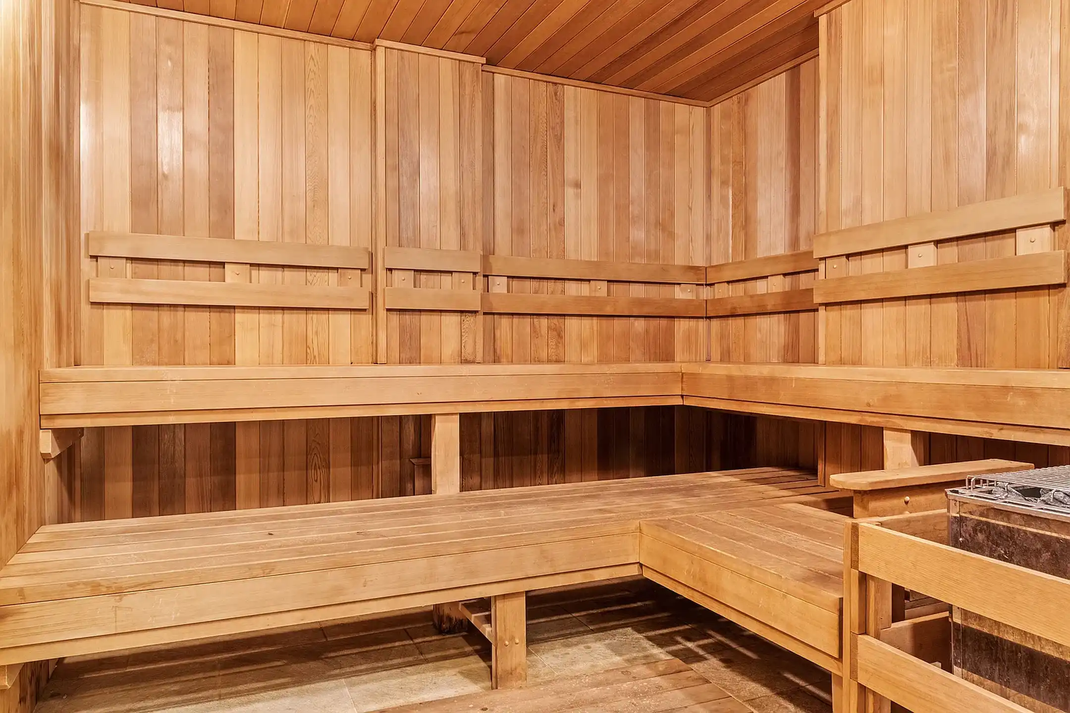 1160 Hammond - Sandy Springs, GA 30328 | ApartmentGuide.com