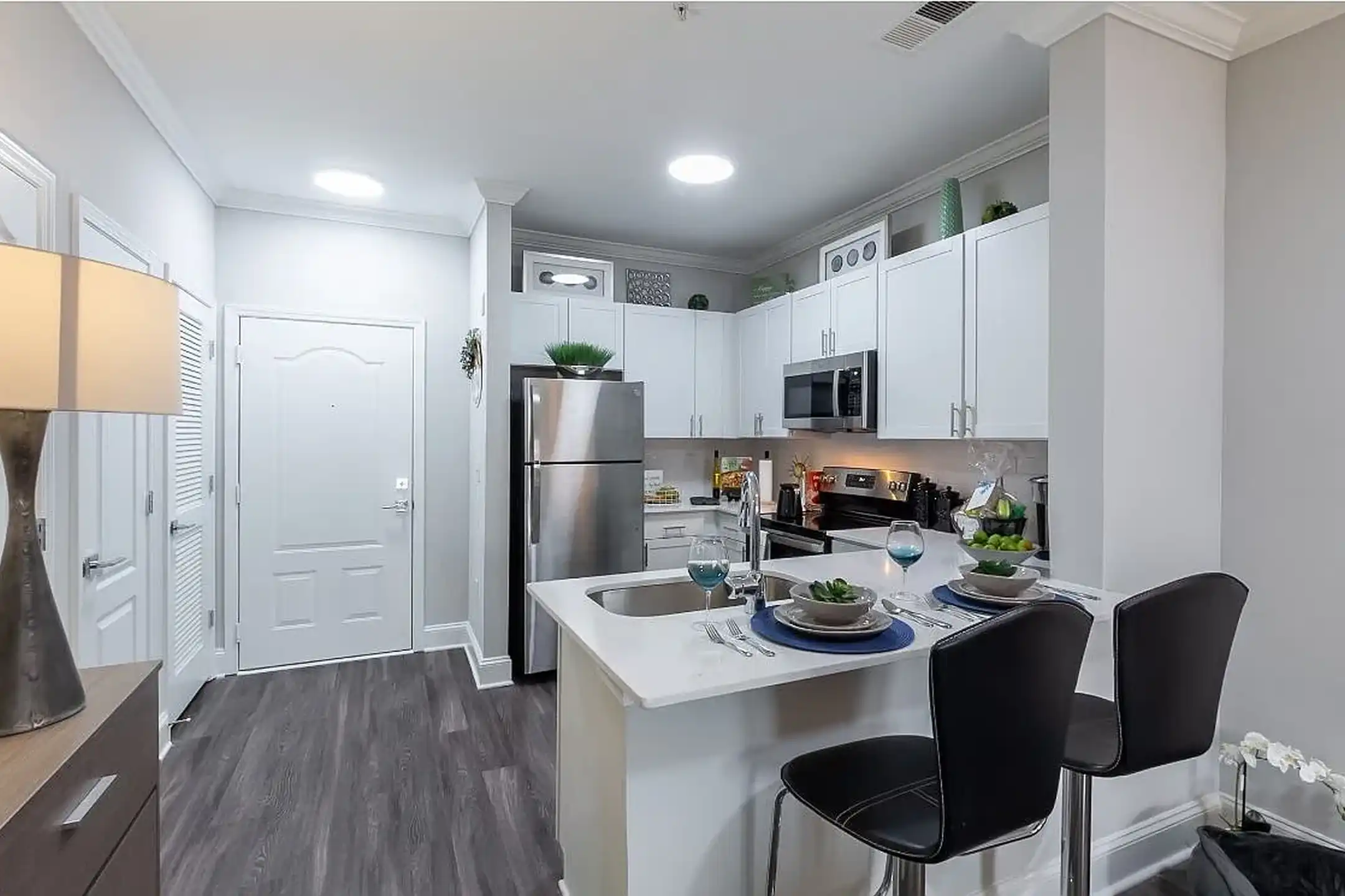 CB Lofts Apartments - Atlanta, GA 30324 | ApartmentGuide.com