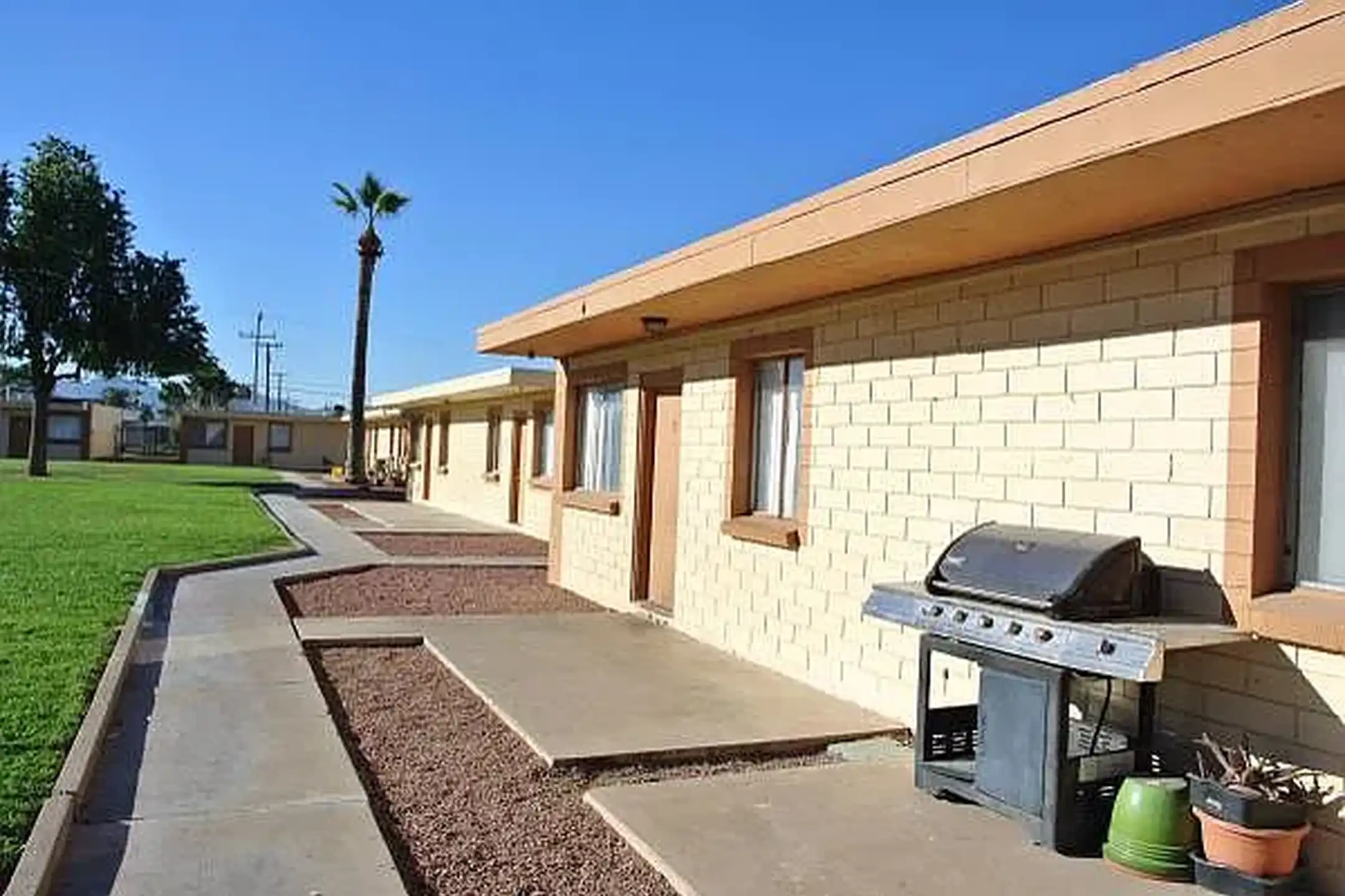 Parkside Apartments - Avondale, AZ 85323 | ApartmentGuide.com