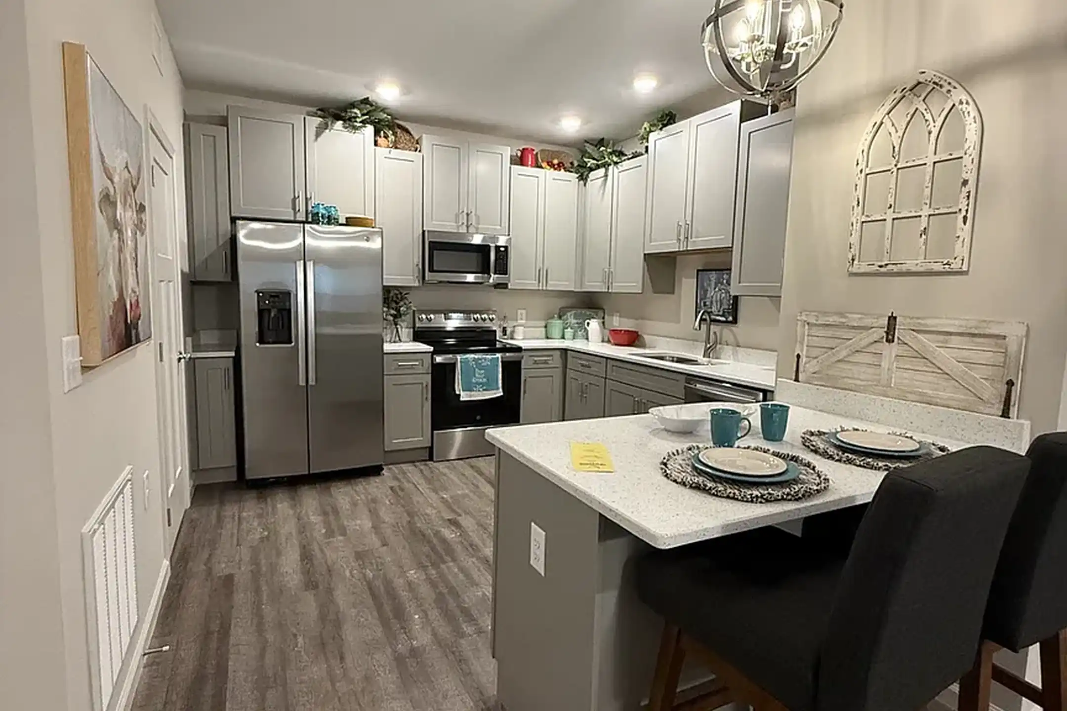 Hawthorne Ridge Apartments - Clarksville, TN 37043 | ApartmentGuide.com