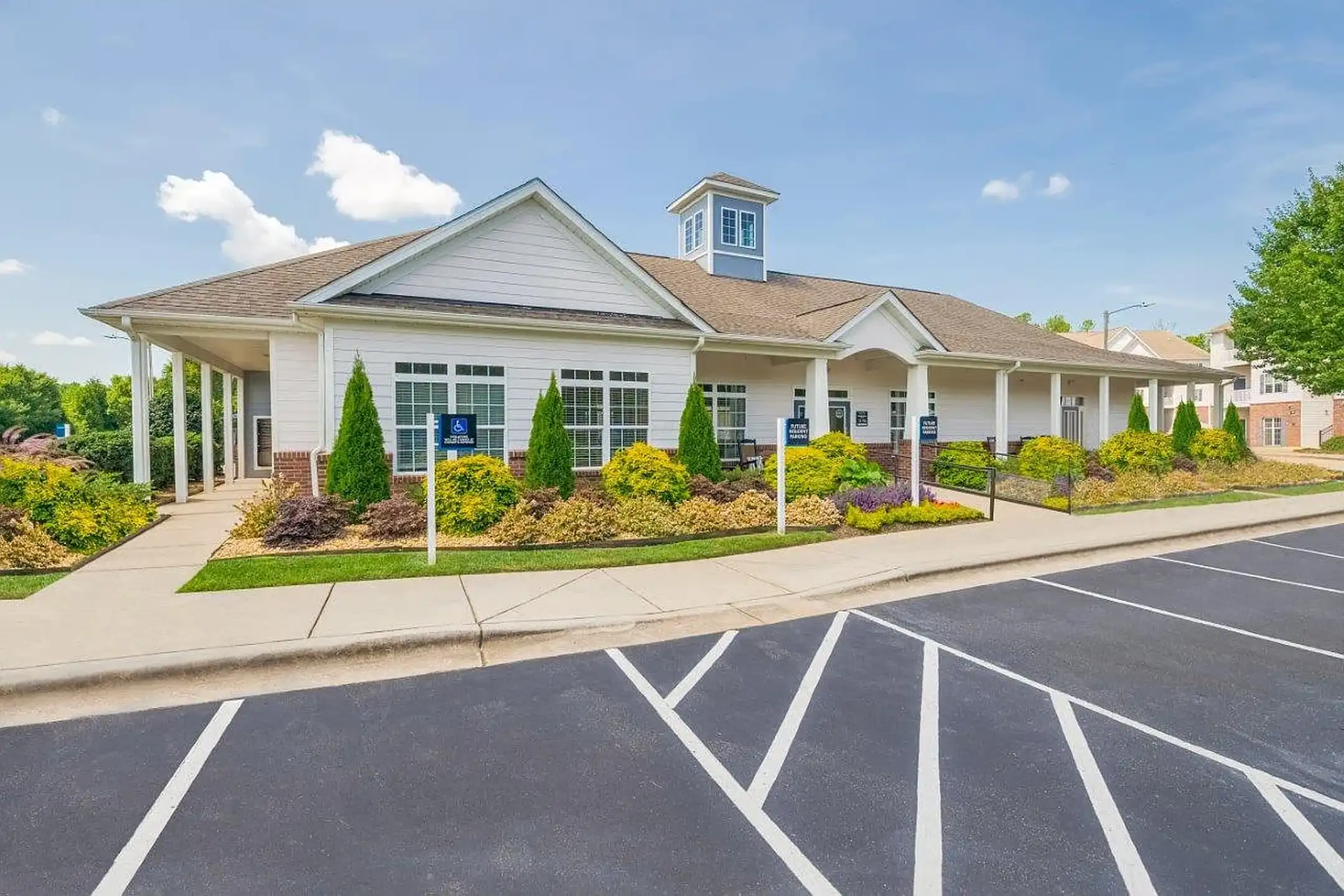 Carden Place Apartment Homes - Mebane, NC 27302 | ApartmentGuide.com