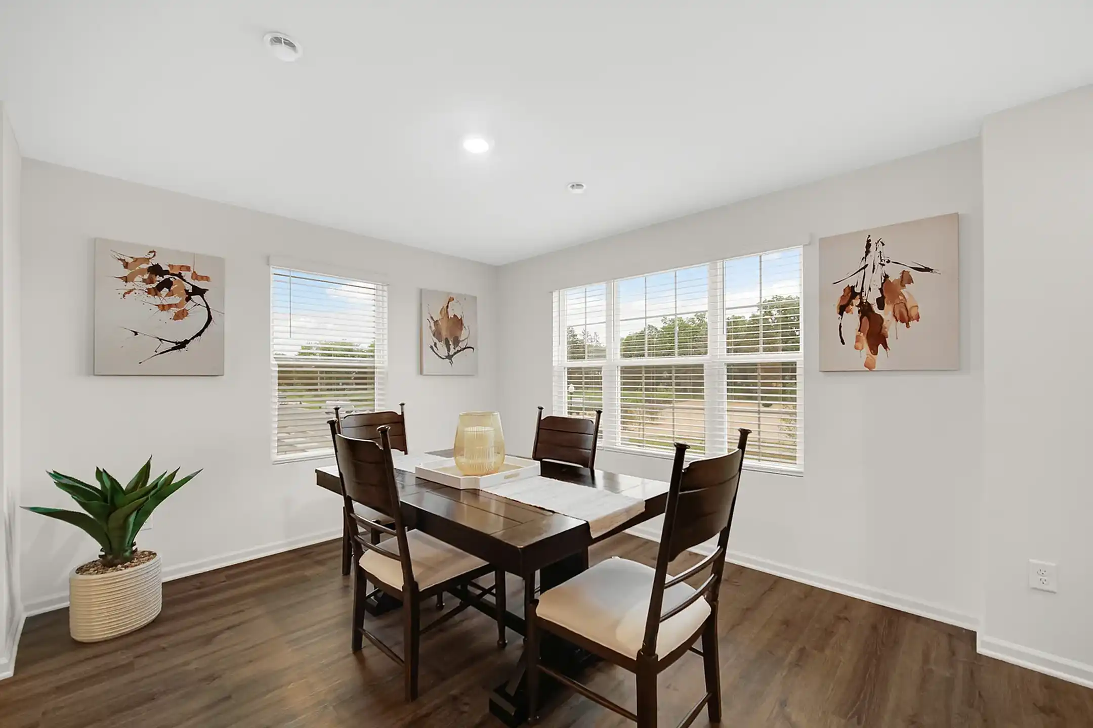 Terrabrook at Prairie Ridge - Hampshire, IL 60140 | ApartmentGuide.com